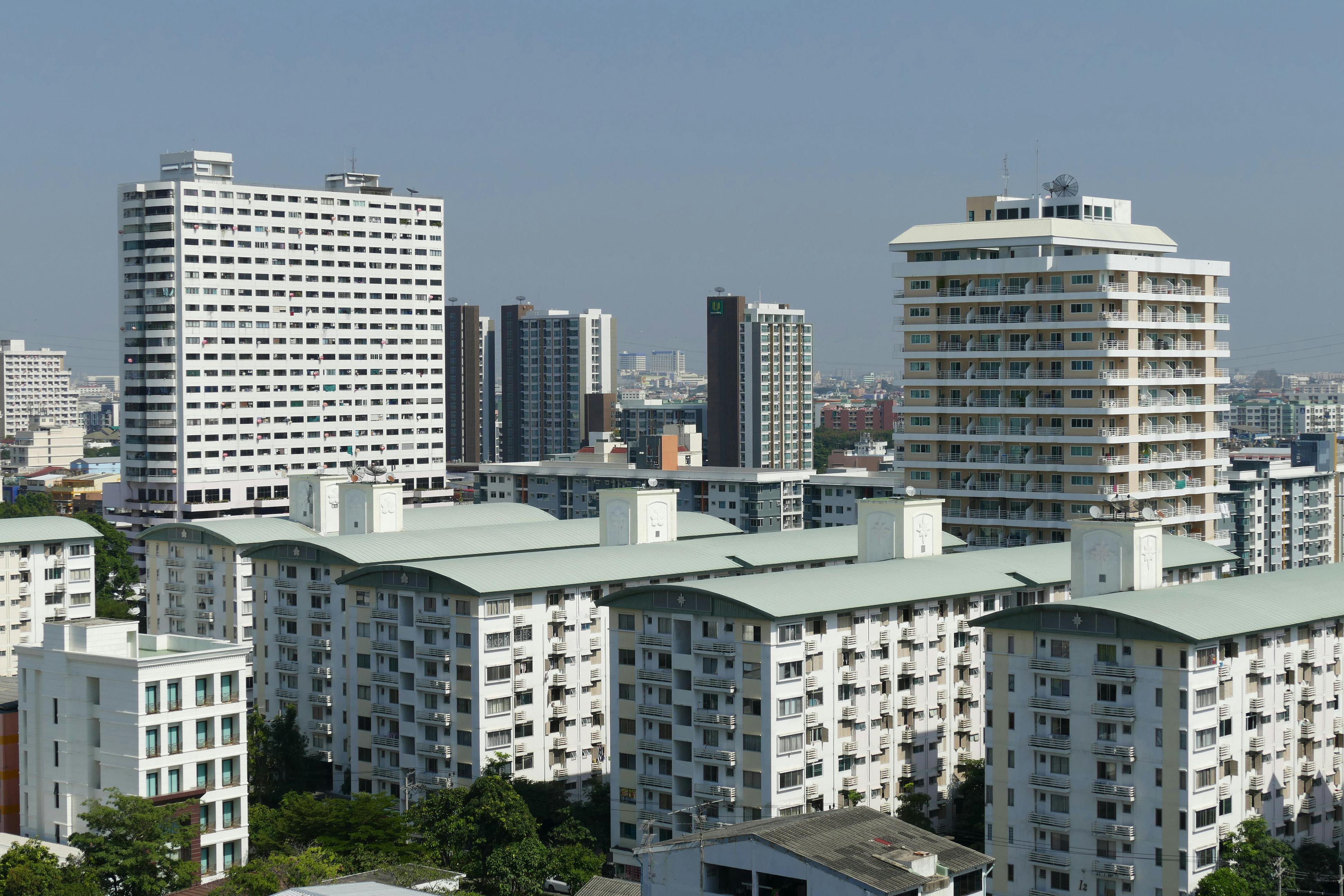 Cityscape with Cluttered Residential Buildings · Free Stock Photo