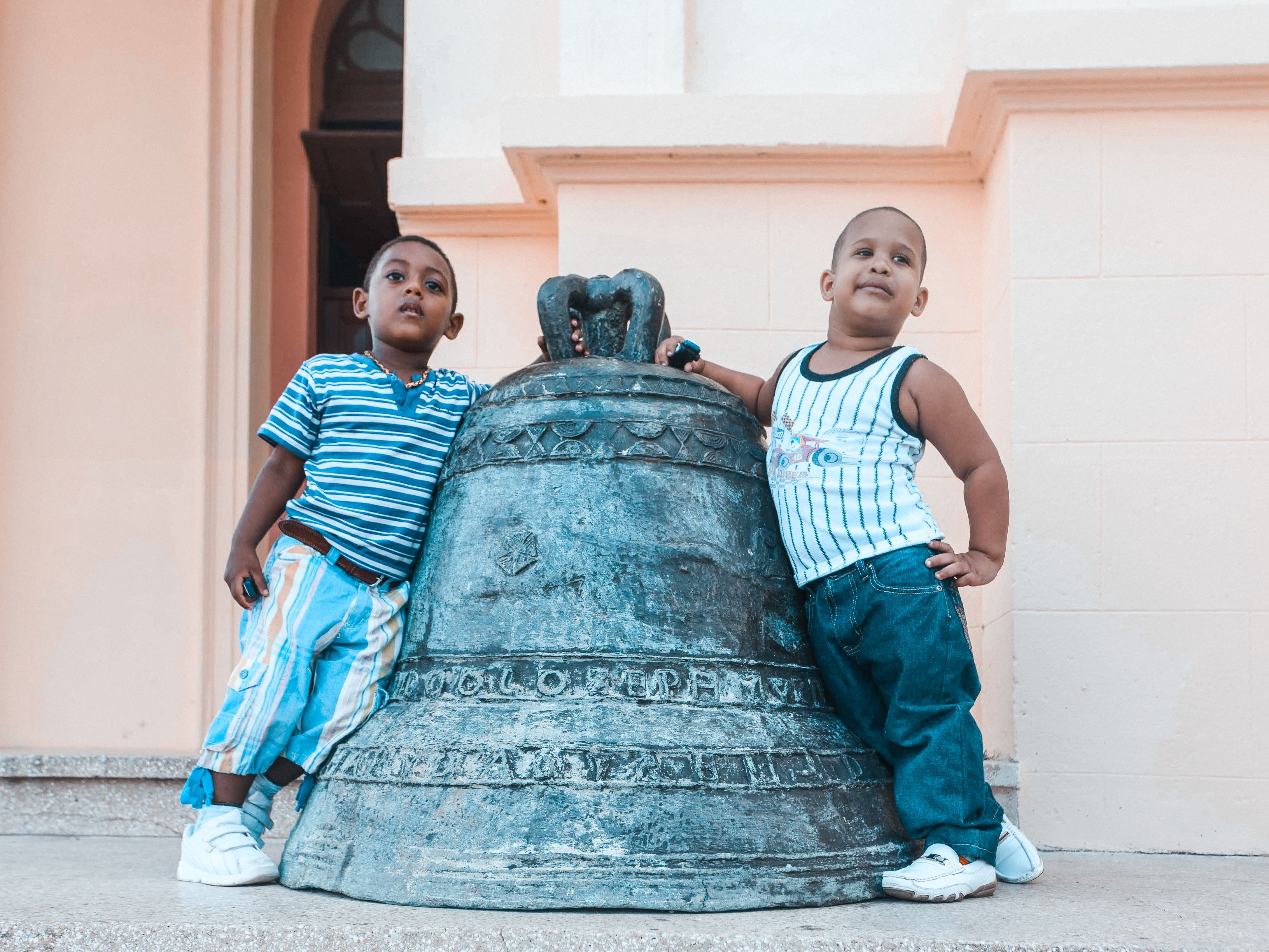 Bell Boys Photos, Download The BEST Free Bell Boys Stock Photos & HD Images