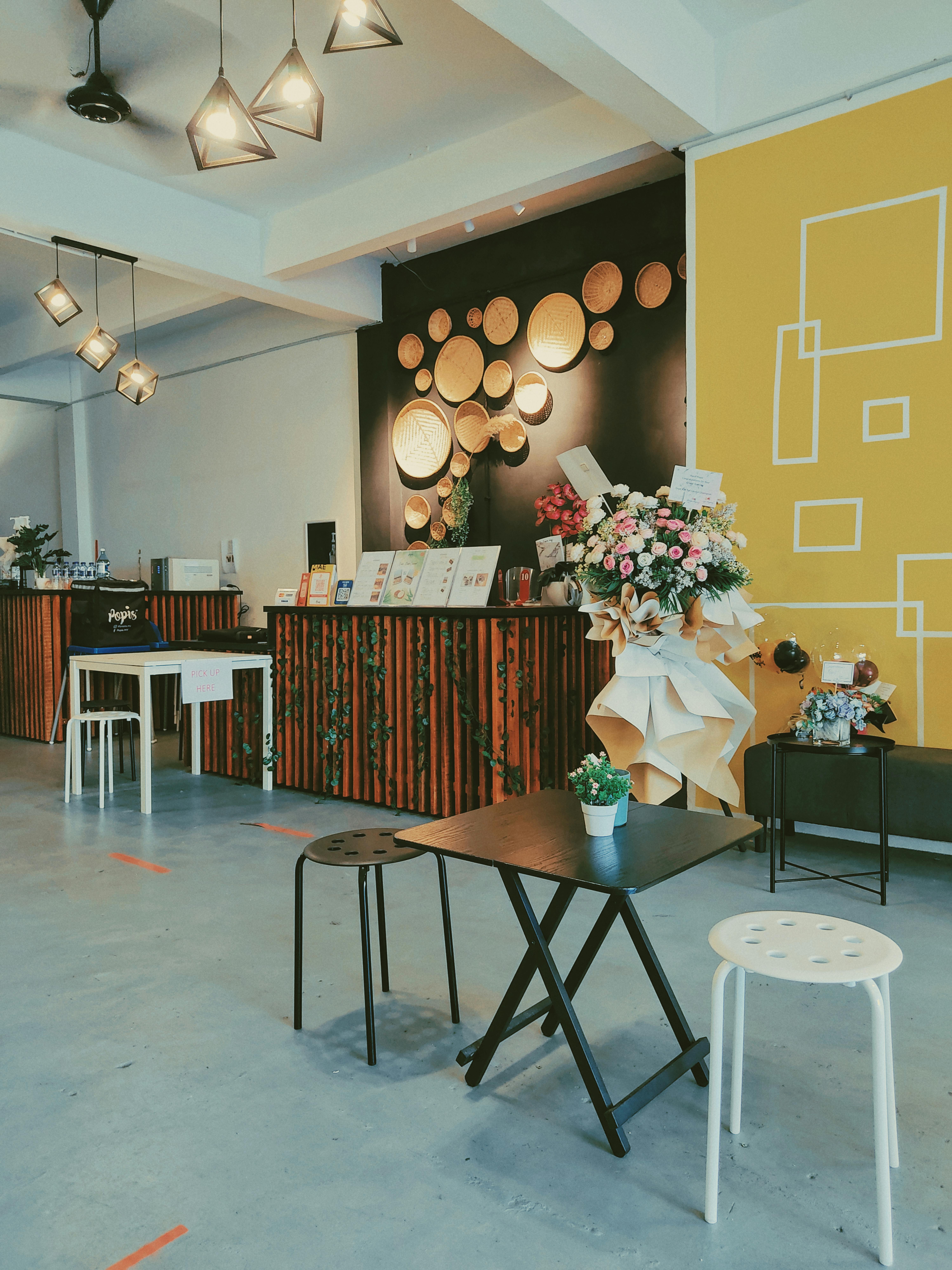 Soft Opening of a Cafe · Free Stock Photo