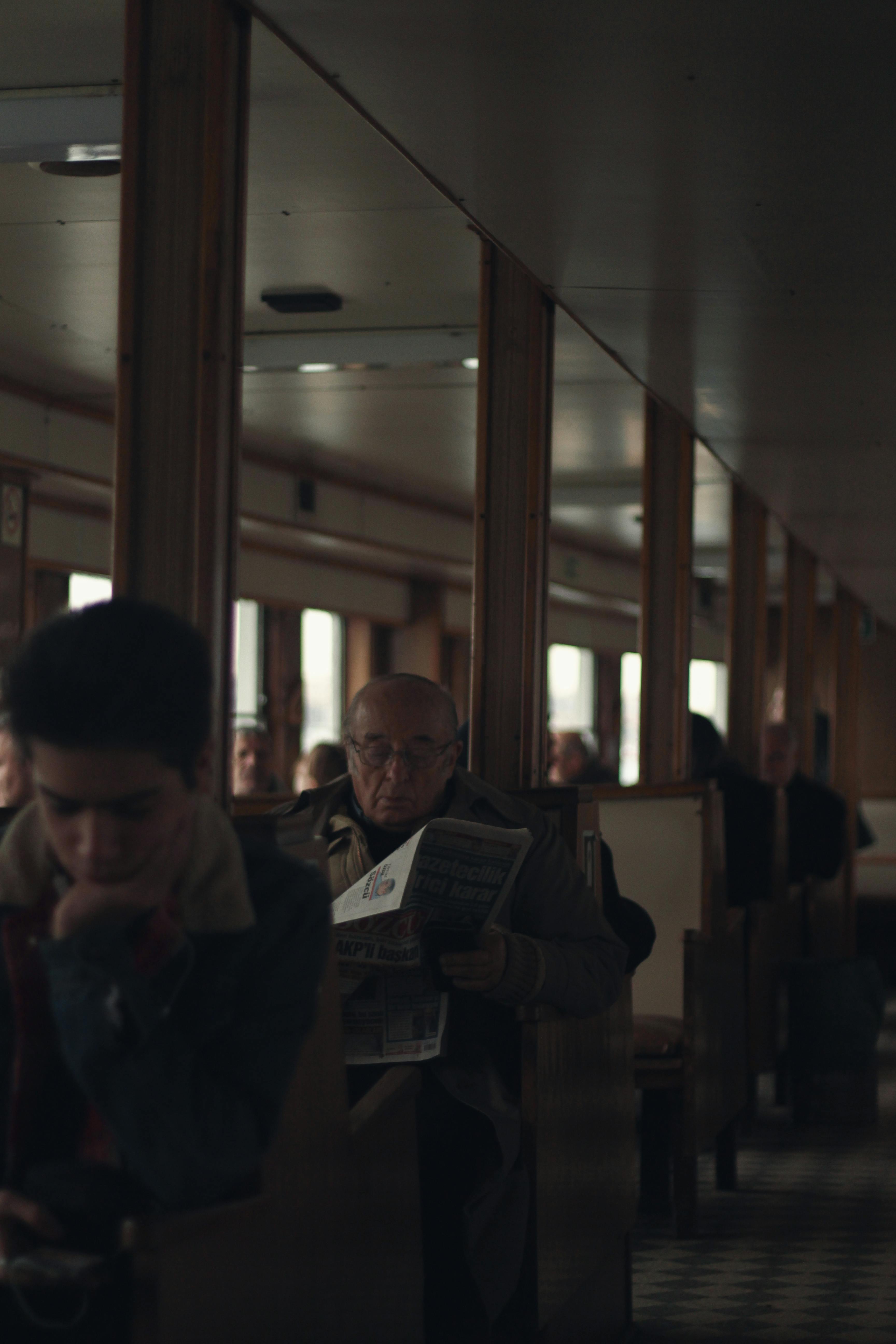 Newspaper Room Photos, Download The BEST Free Newspaper Room Stock ...