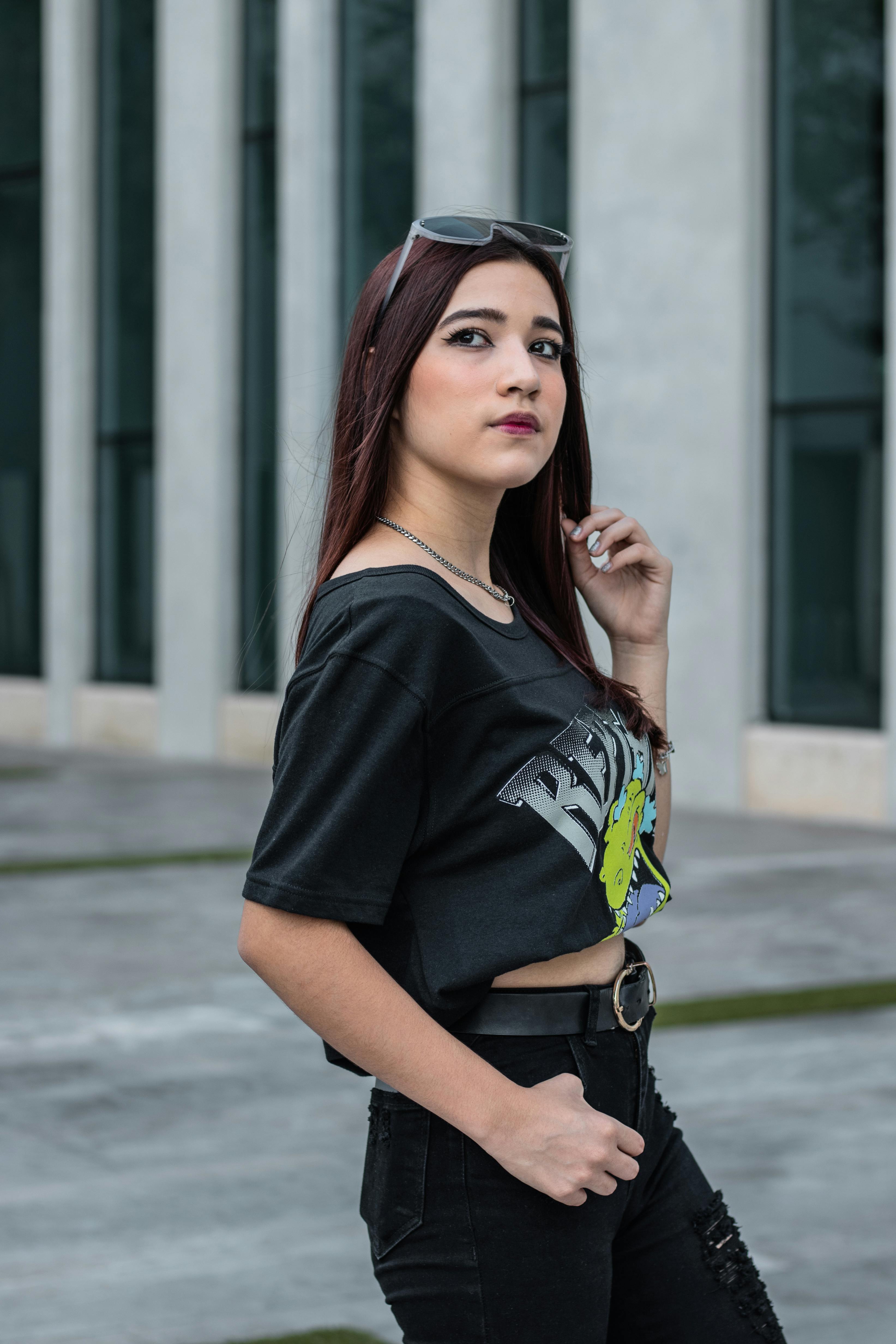 Beautiful Woman Wearing Crop Top · Free Stock Photo