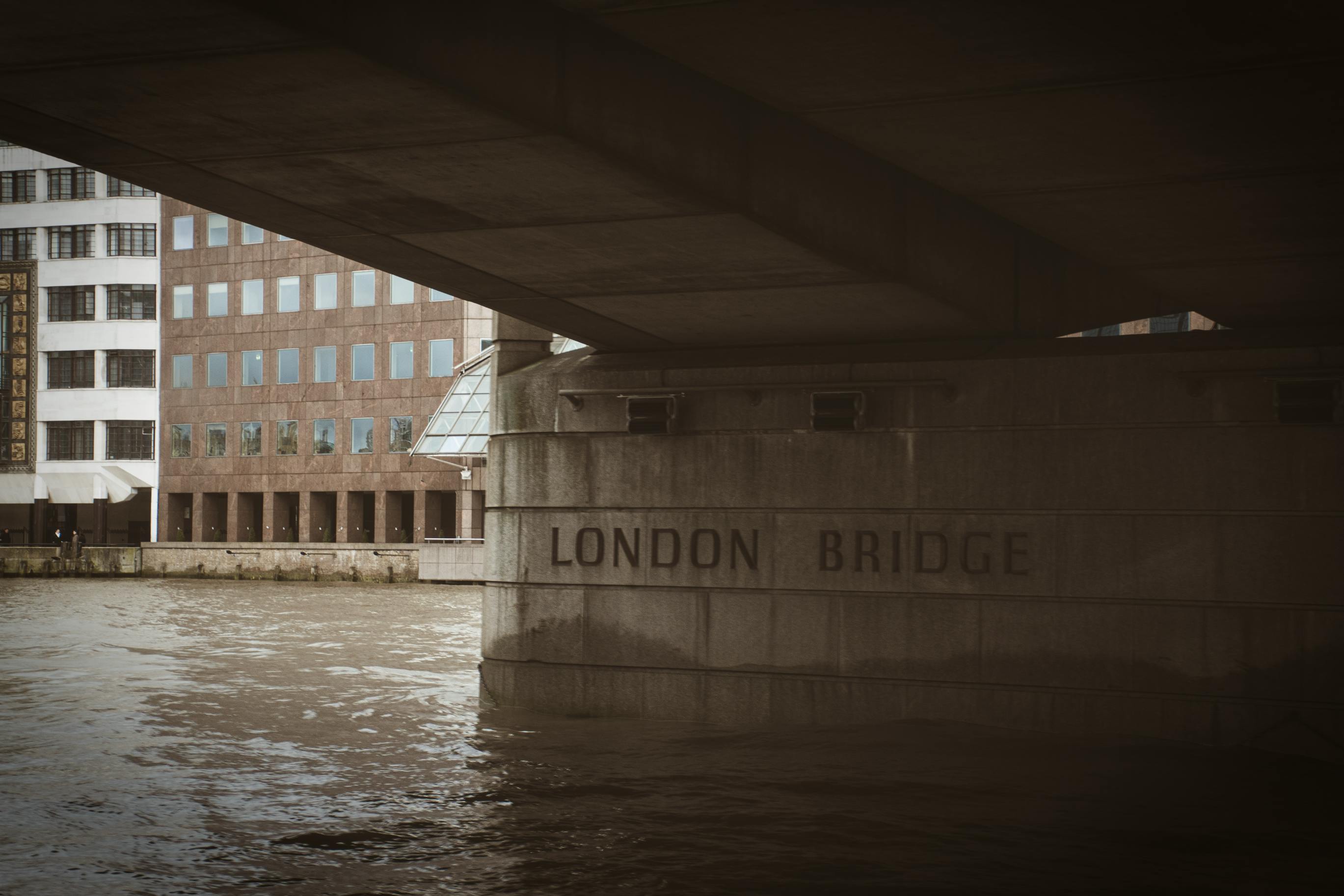 Under the London Bridge · Free Stock Photo