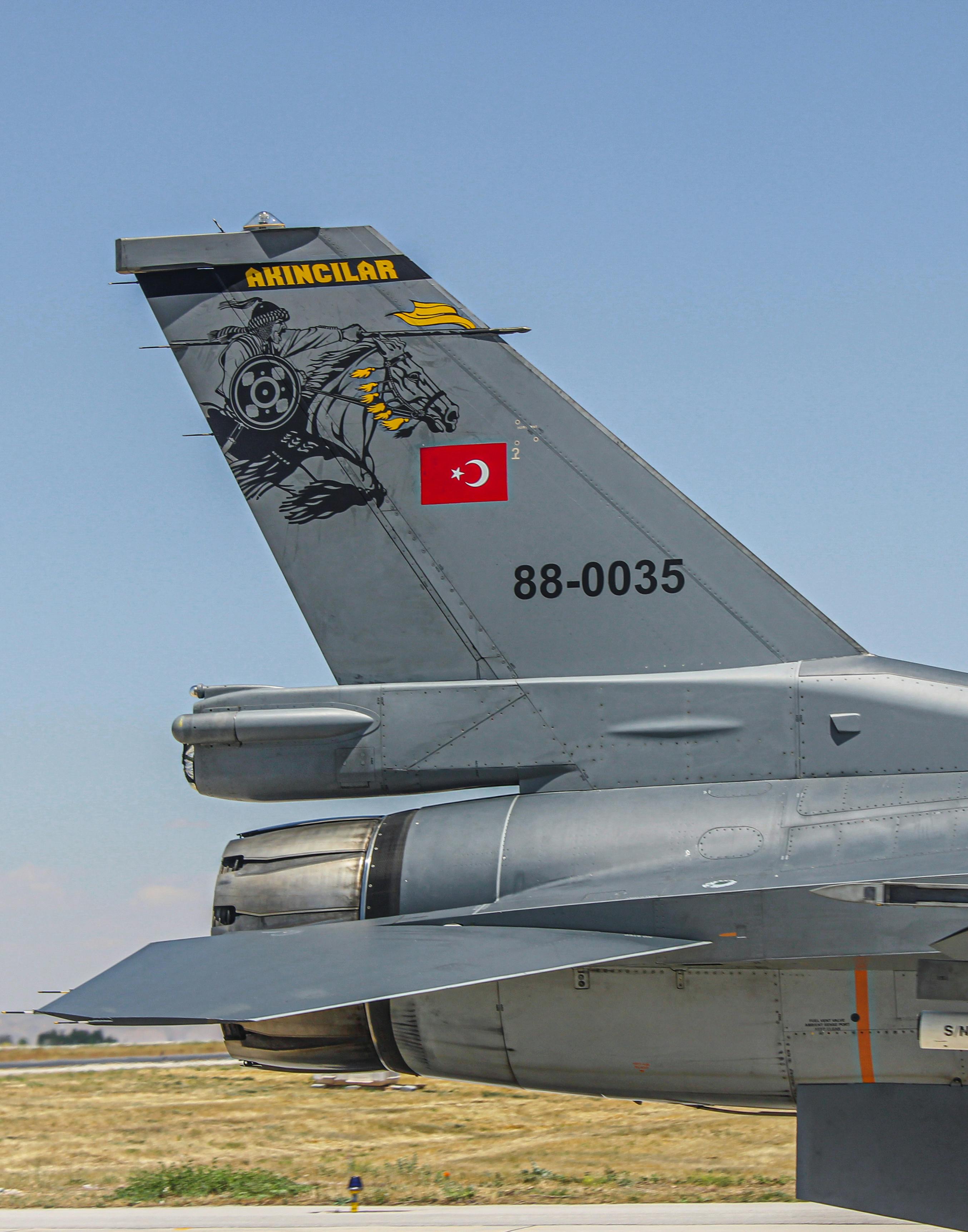 Grey Jet Plane · Free Stock Photo