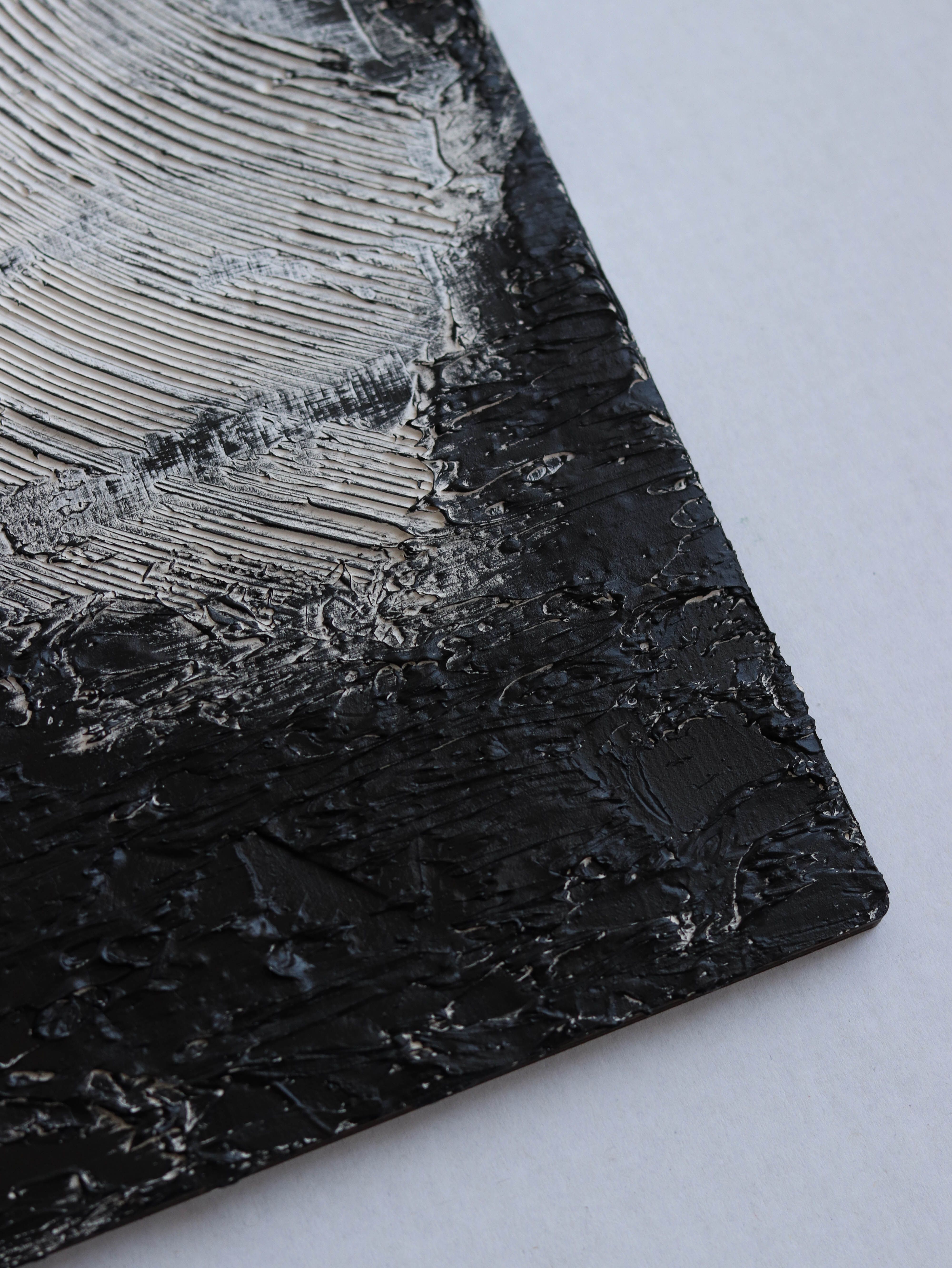 Dark Lines and Surface · Free Stock Photo