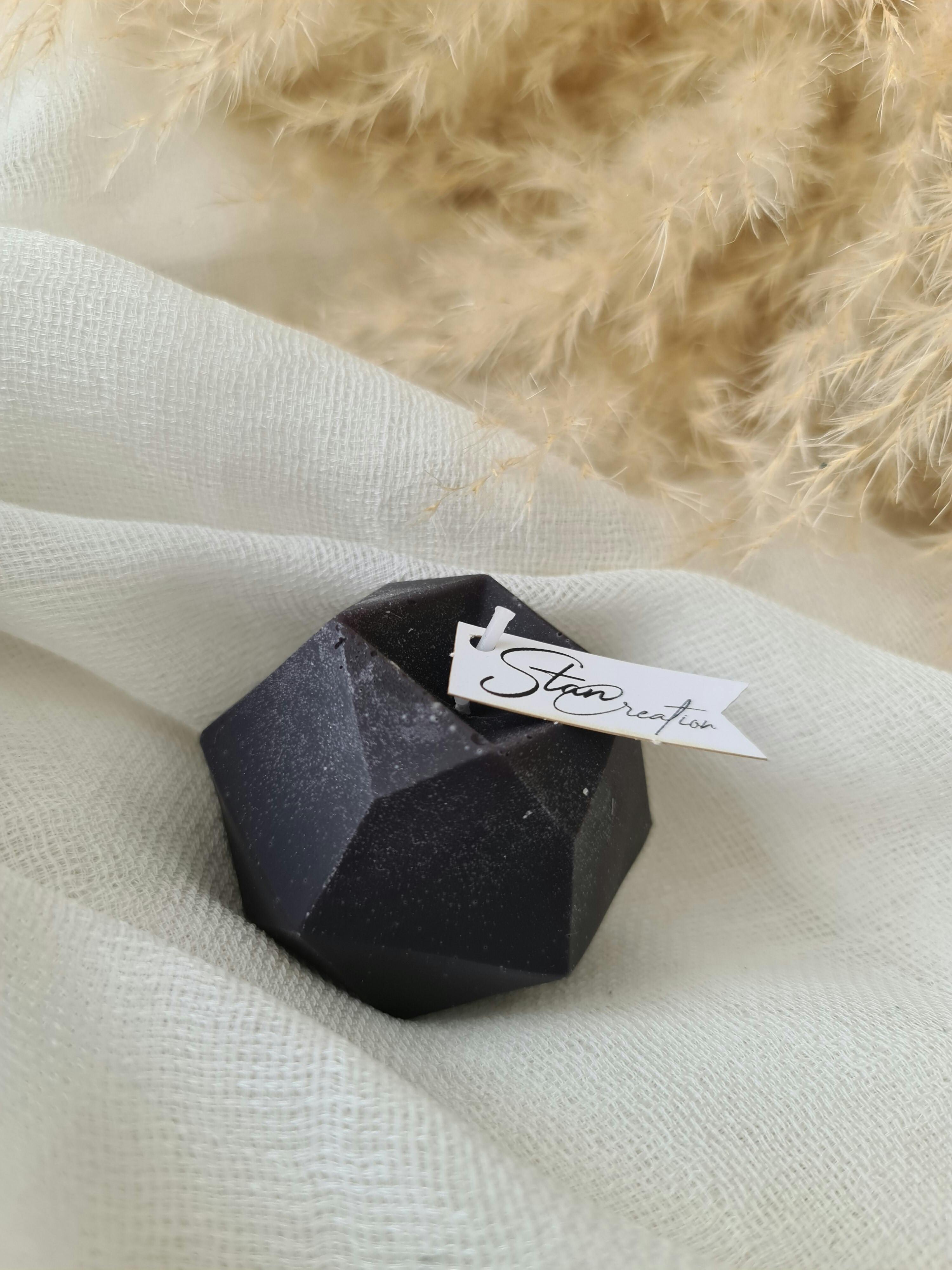 Card with Text on Jewelry Box · Free Stock Photo