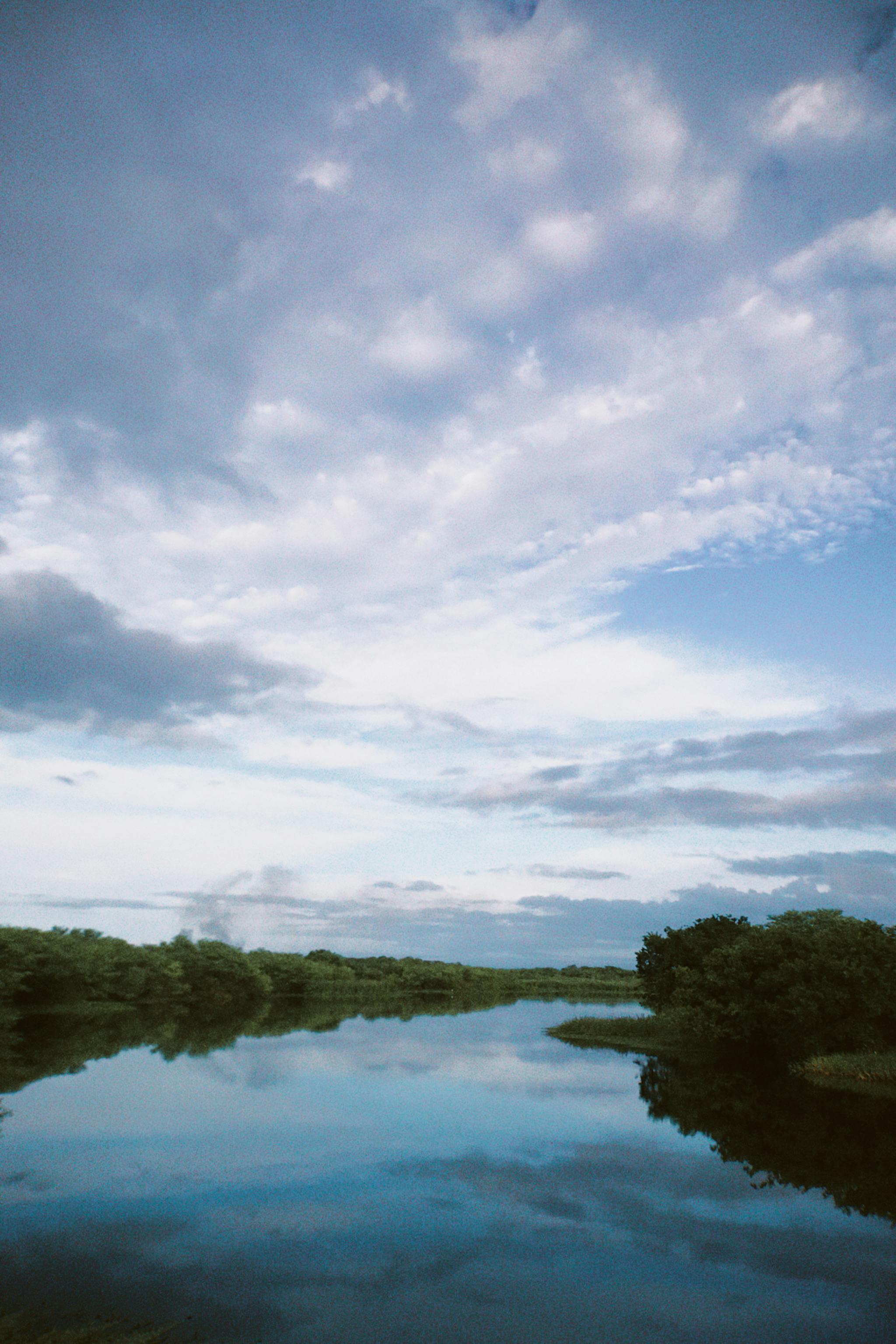 A Cloudy Sky · Free Stock Photo