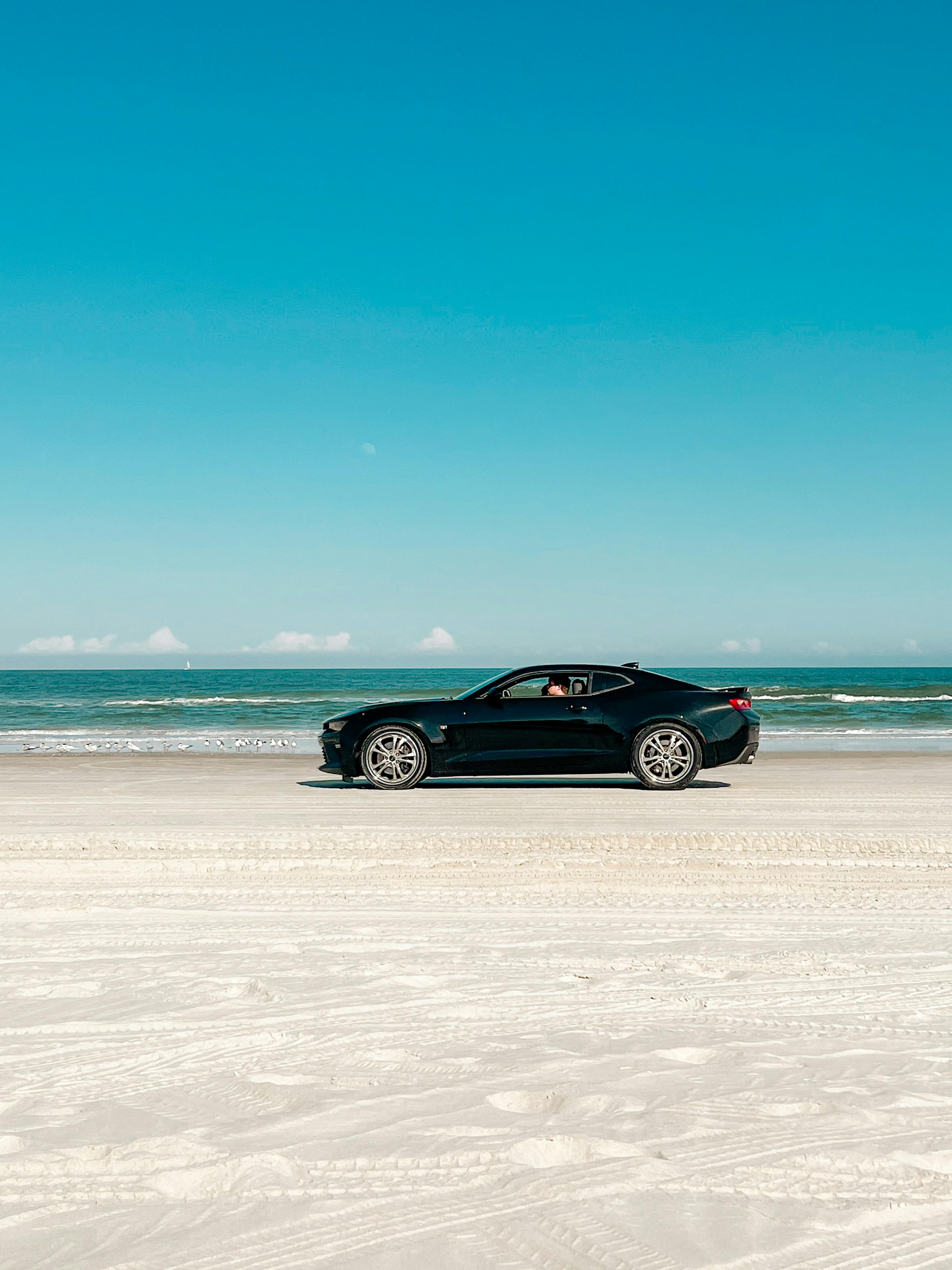 A Car at the Beach · Free Stock Photo