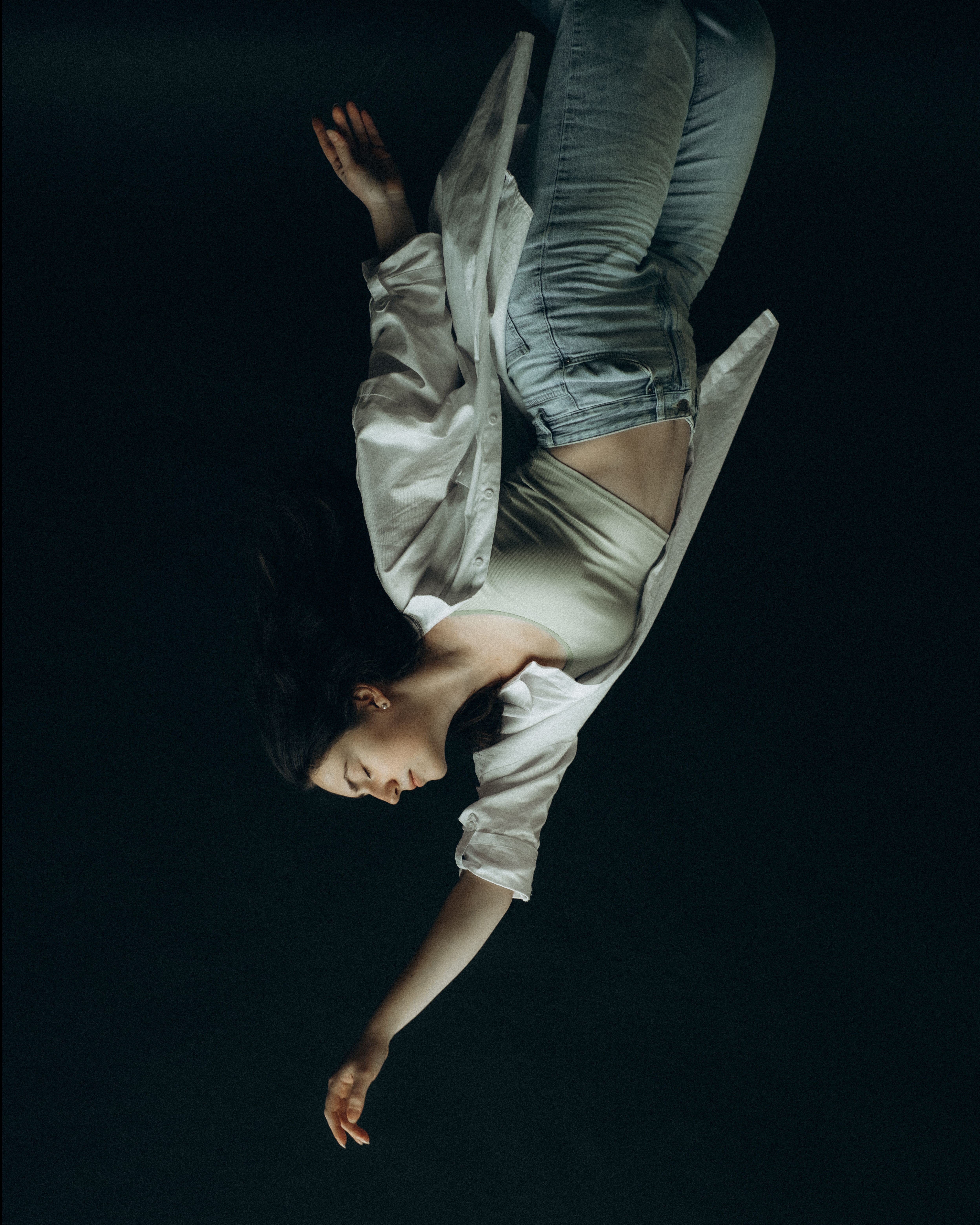 Suspended Pose Photos, Download The BEST Free Suspended Pose Stock ...