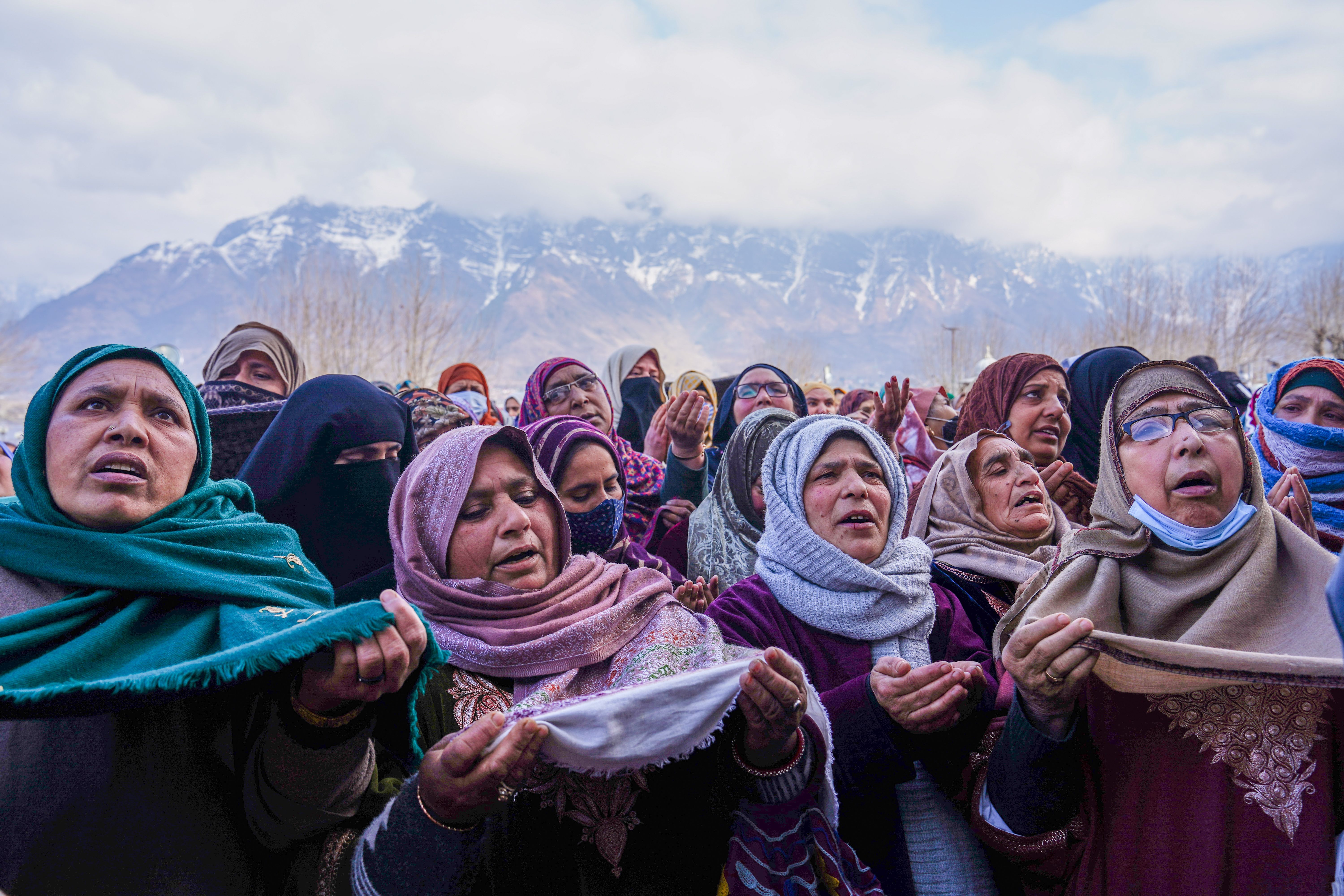 Group of Women Praying Outdoors · Free Stock Photo