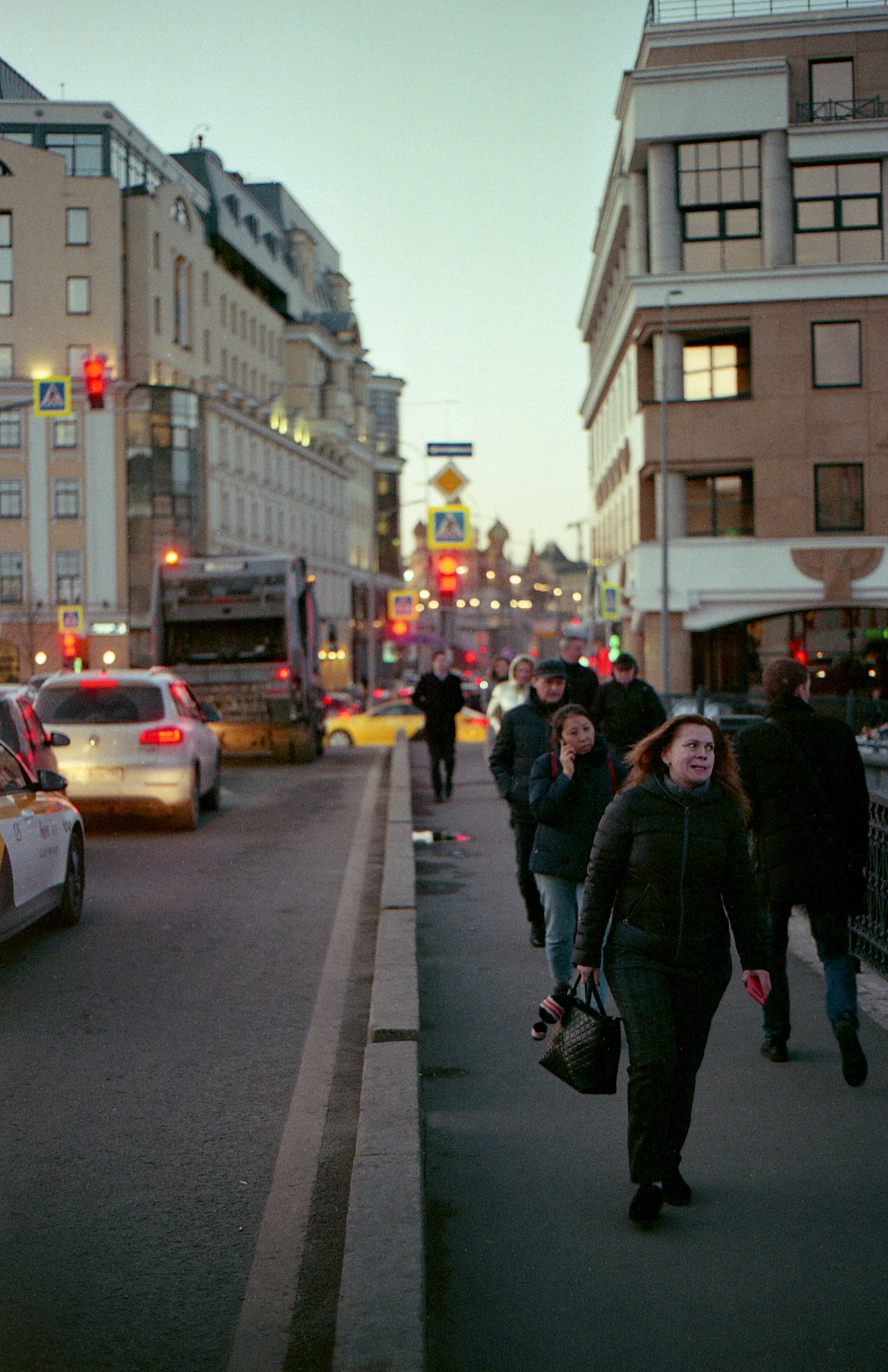People Walking on Sidewalk · Free Stock Photo