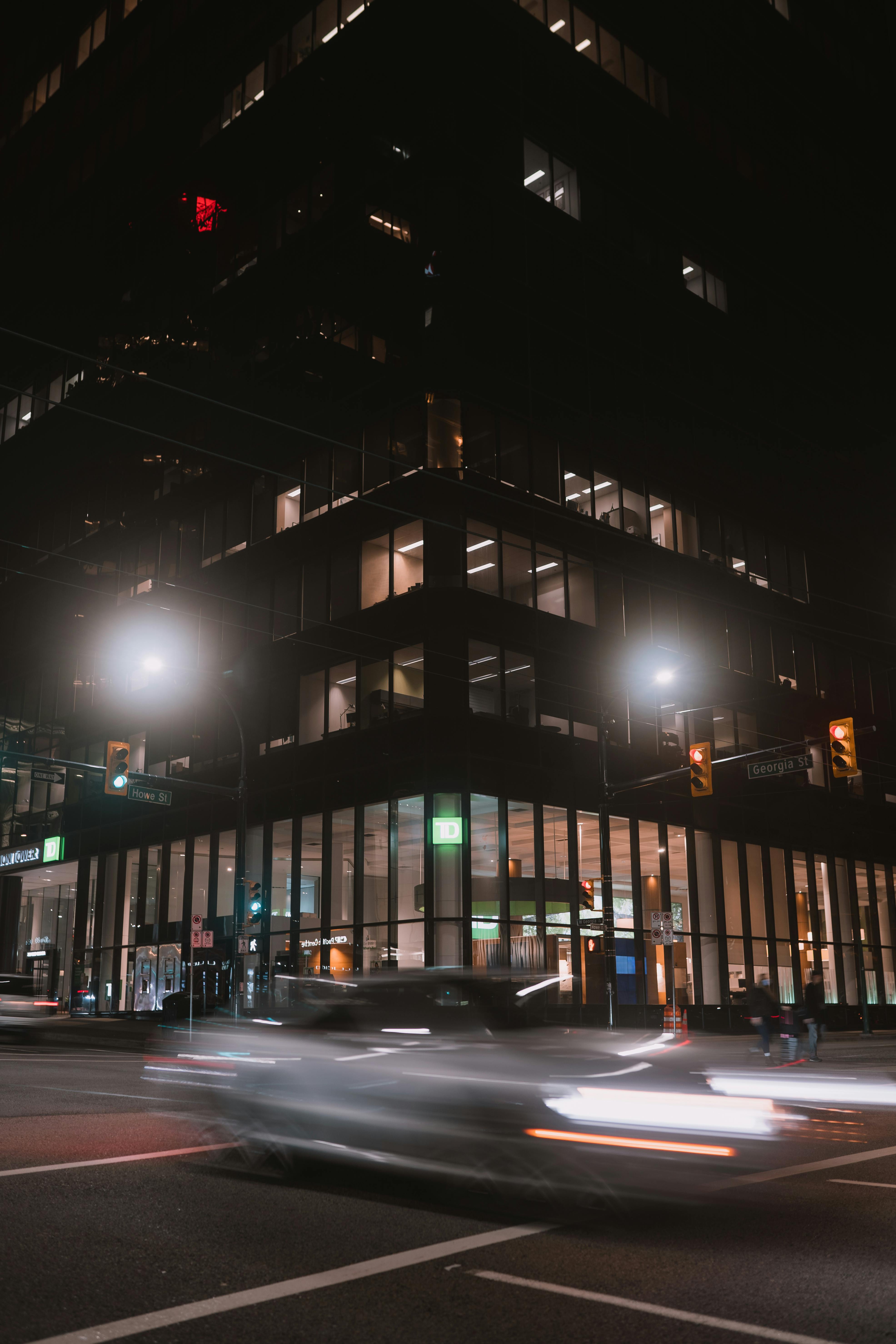 Car near Sidewalk at Night · Free Stock Photo