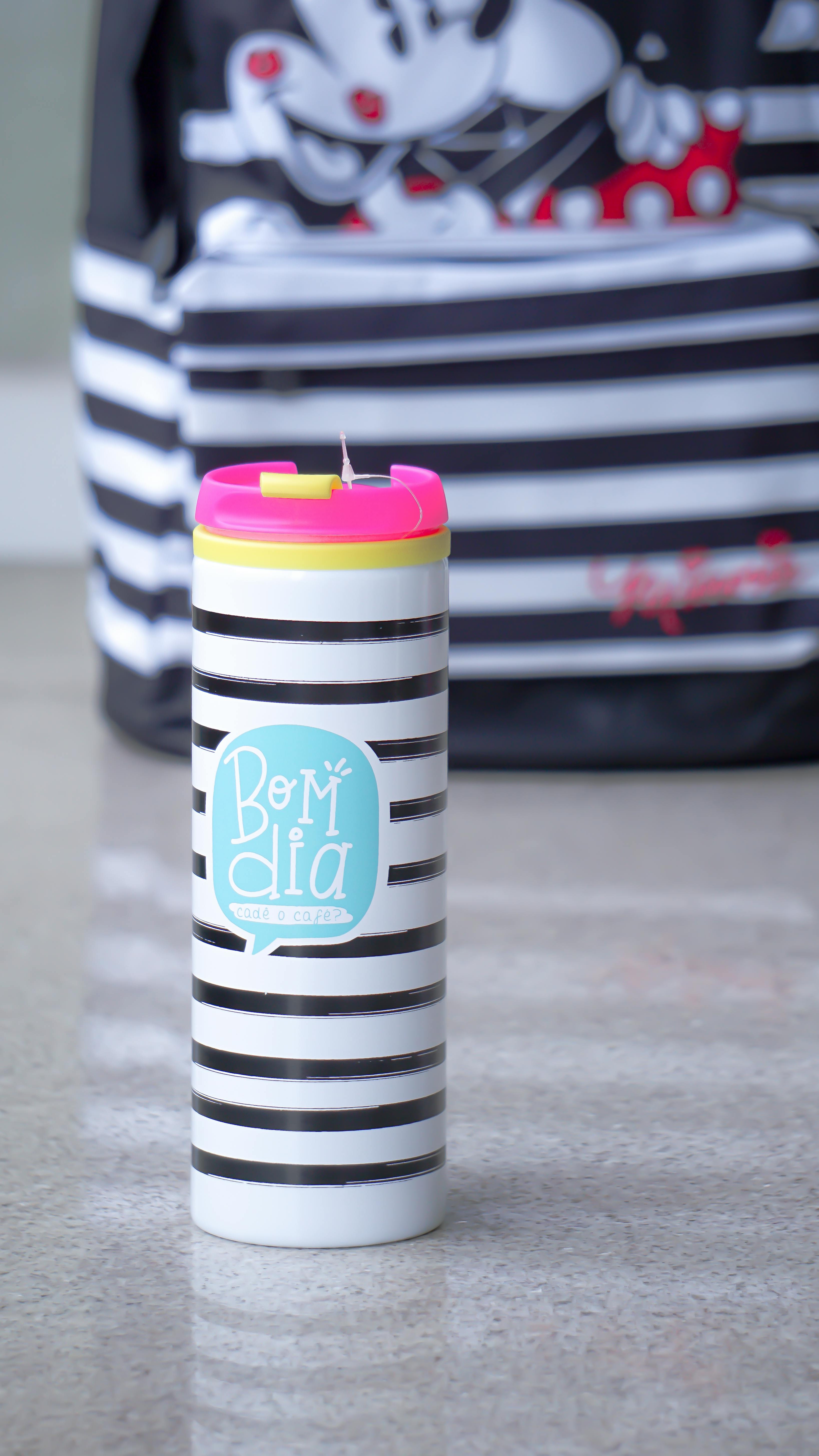 Bright Container Design · Free Stock Photo