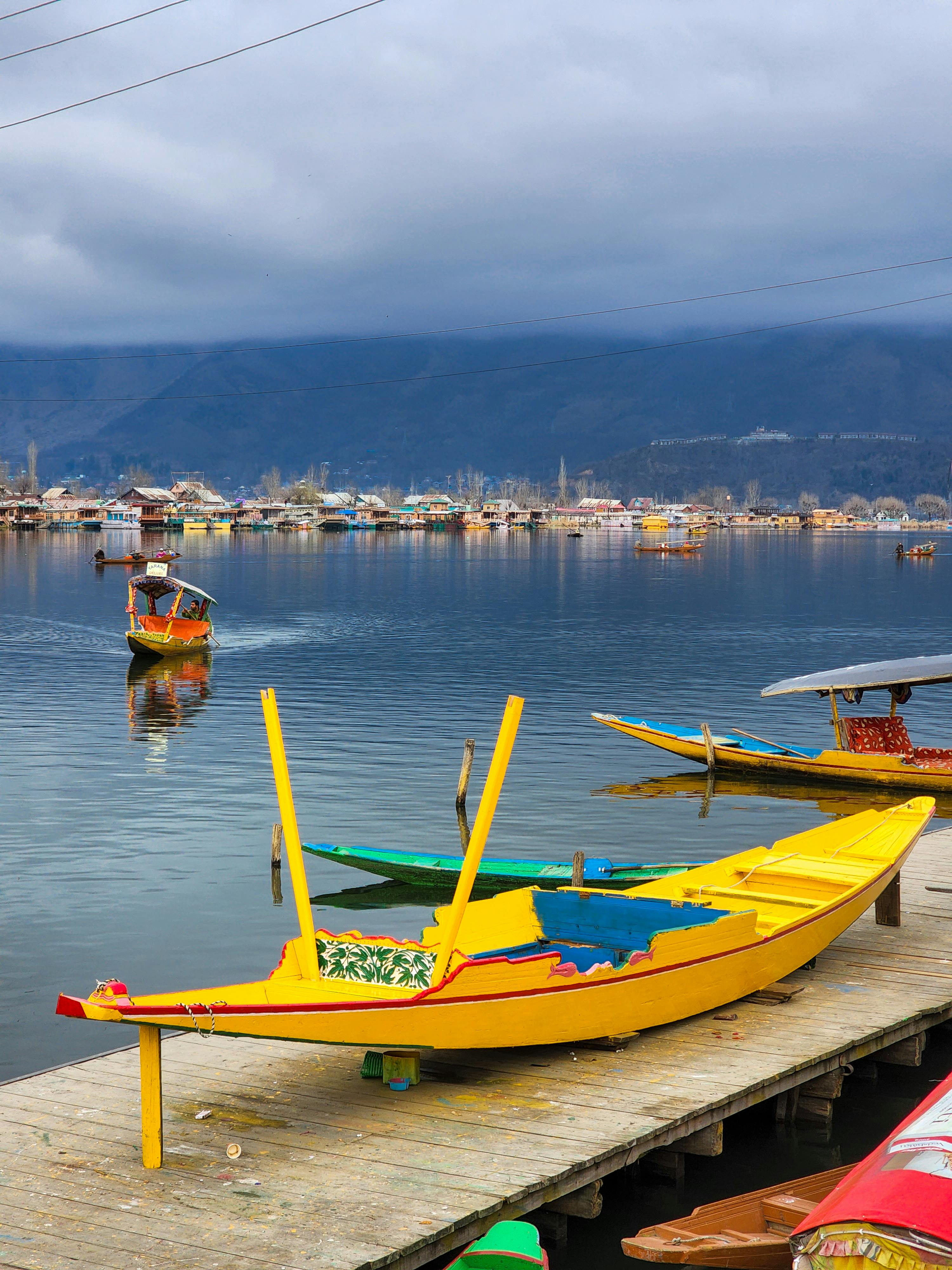 Boat Stunt Photos, Download Free Boat Stunt Stock Photos & HD Images