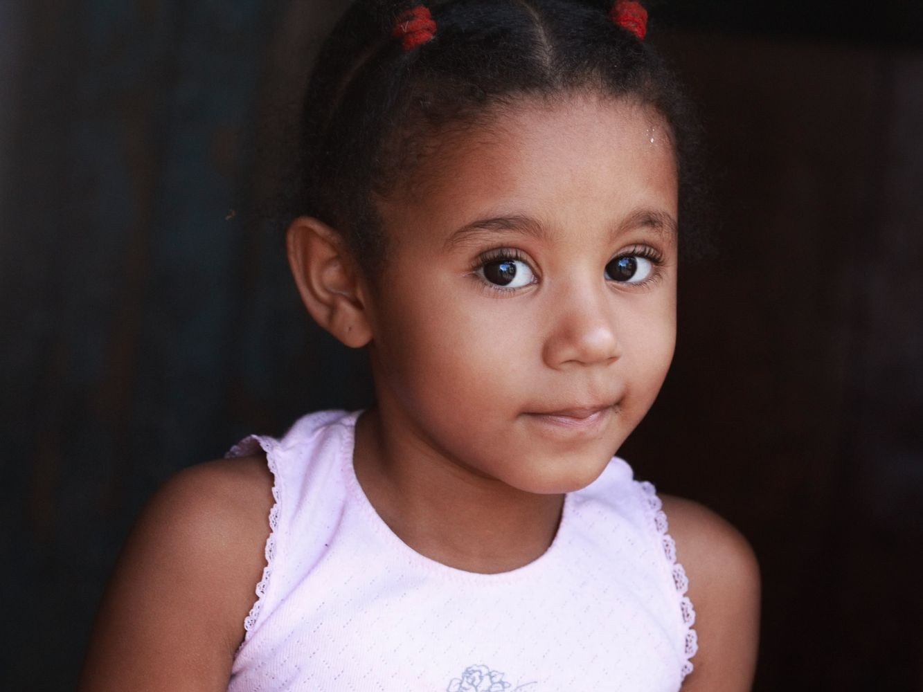 10 000+ Petite-fille banque d’images et photos libres de droit ...