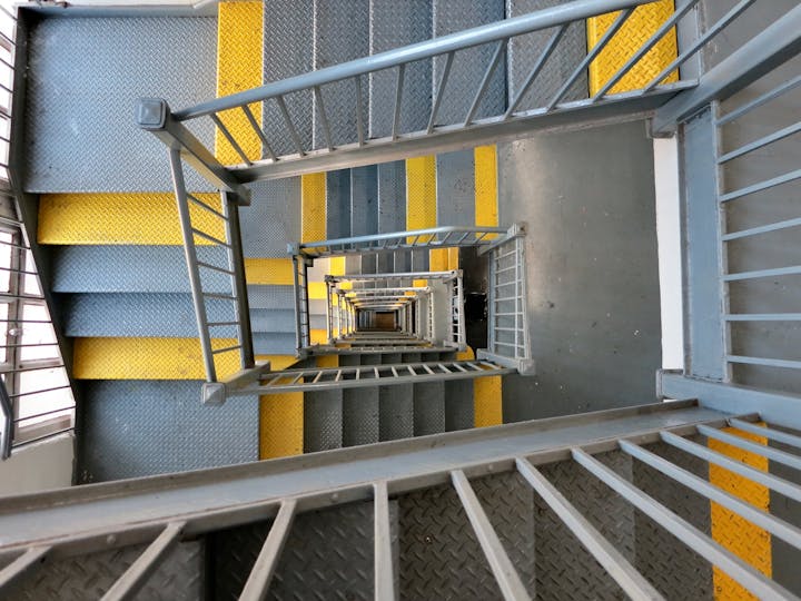 Understanding Loading Dock Dimensions and Layout Basics