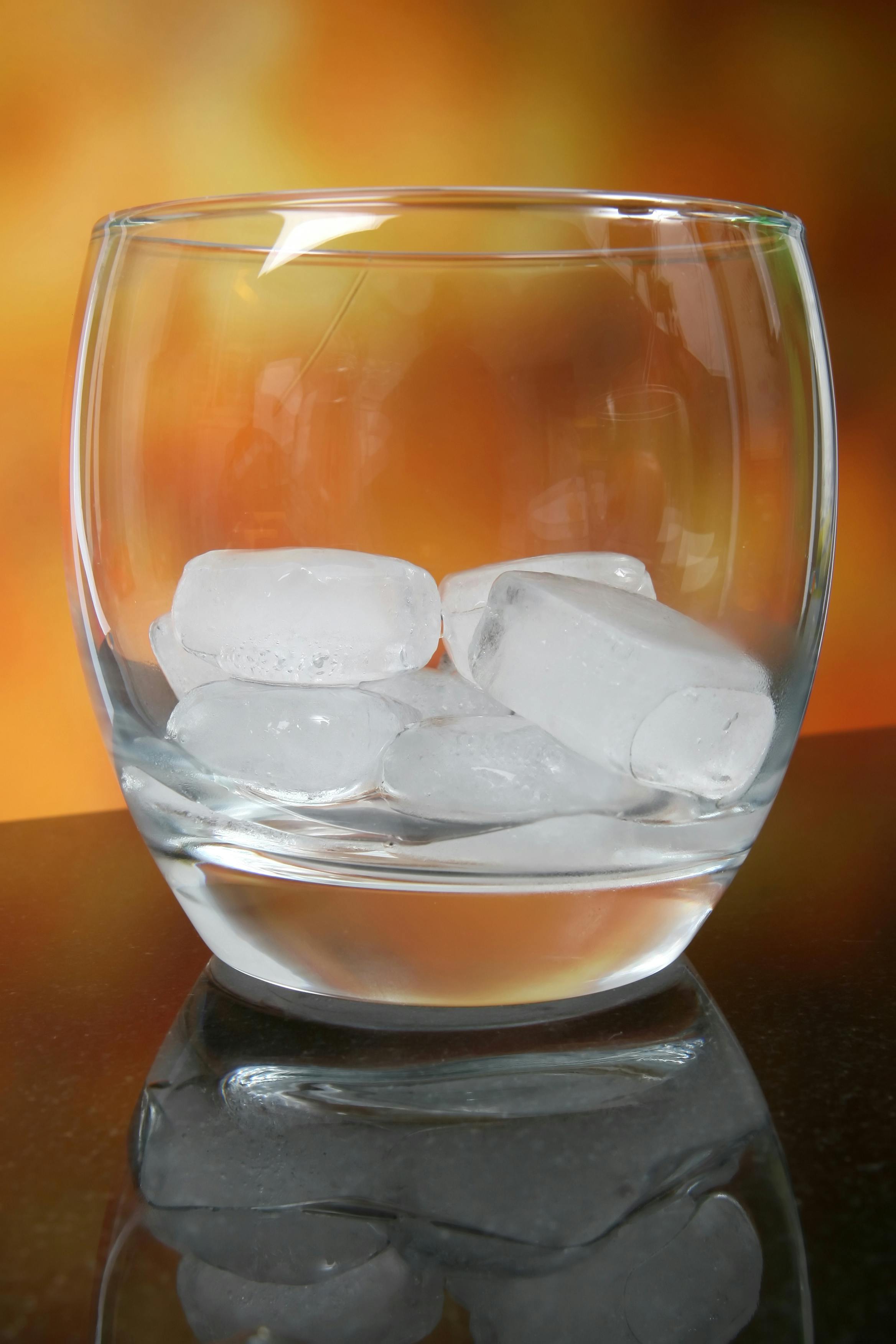 Glass Melting Photos, Download The BEST Free Glass Melting Stock Photos ...