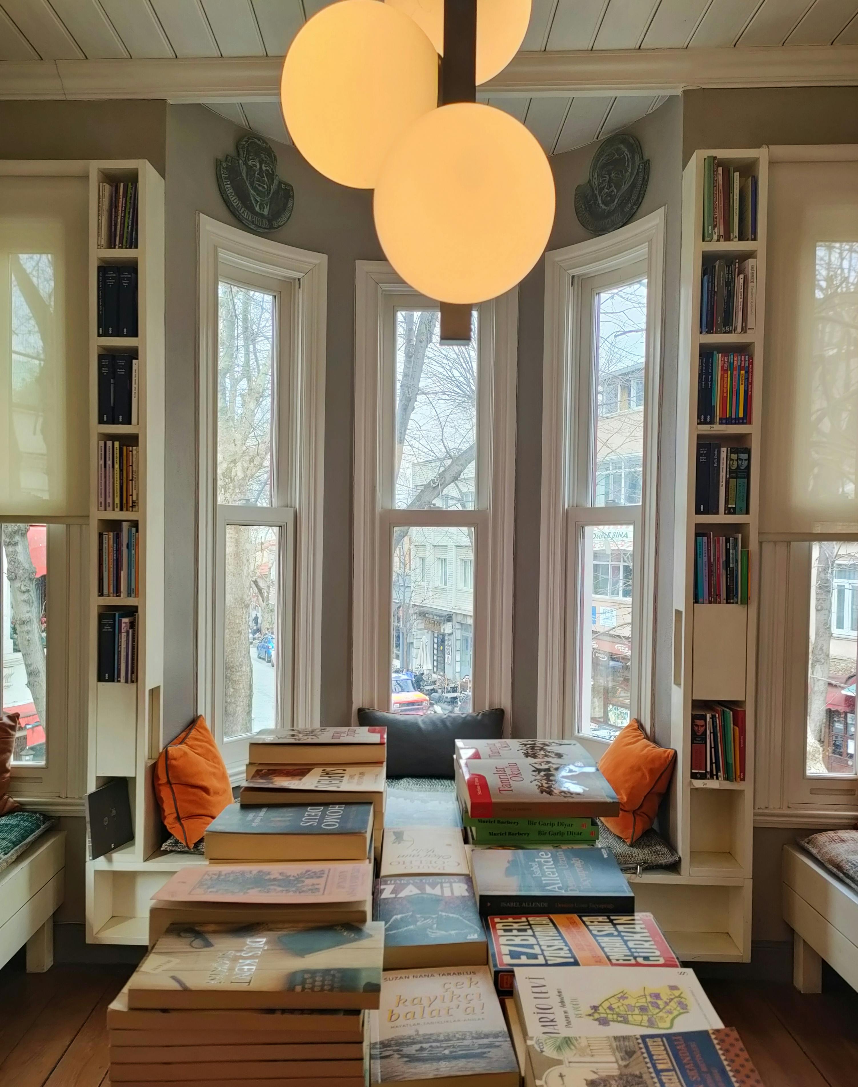 Assorted Books · Free Stock Photo