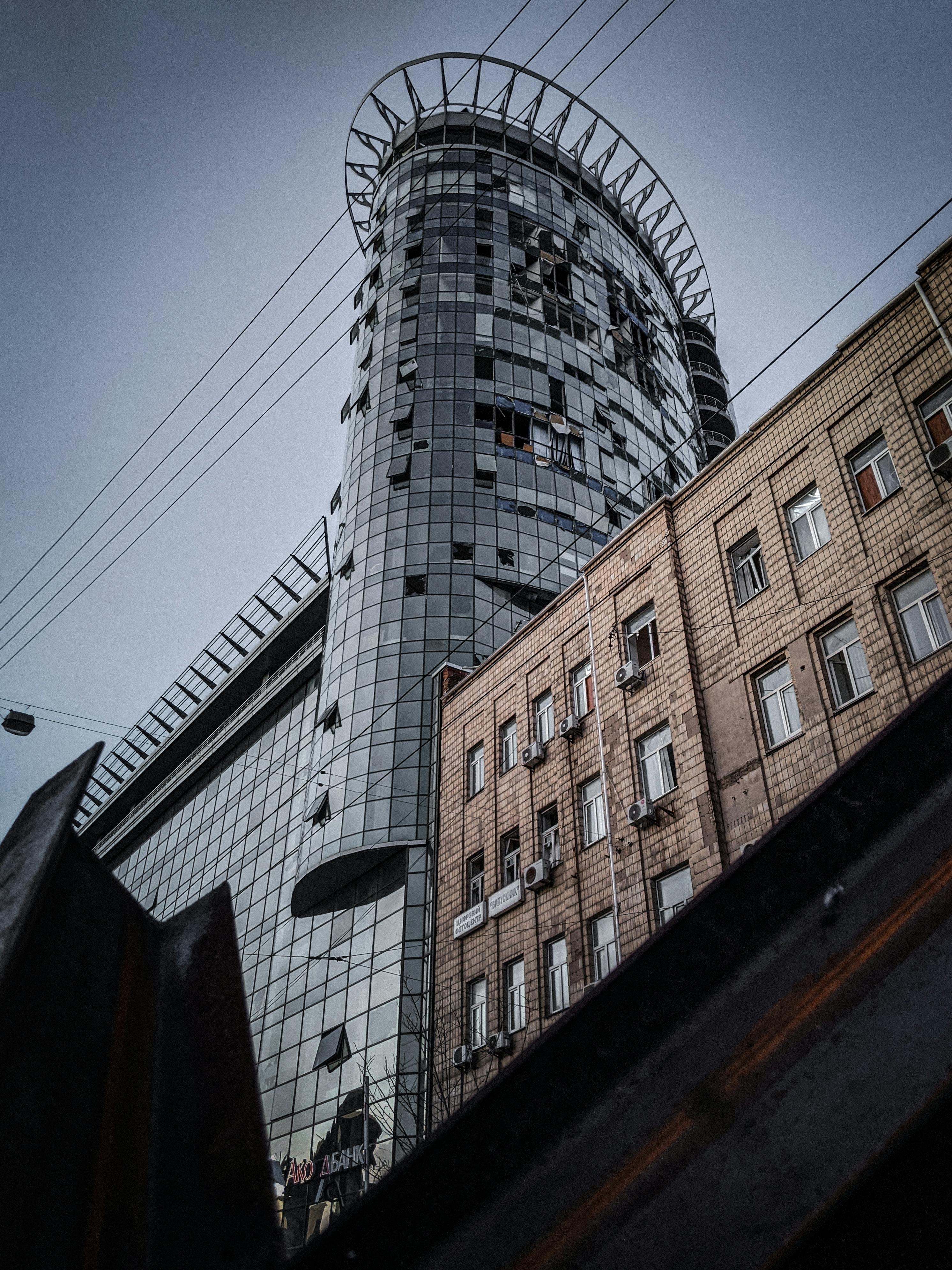 City Modern Skyscraper Destruction after Bombing · Free Stock Photo
