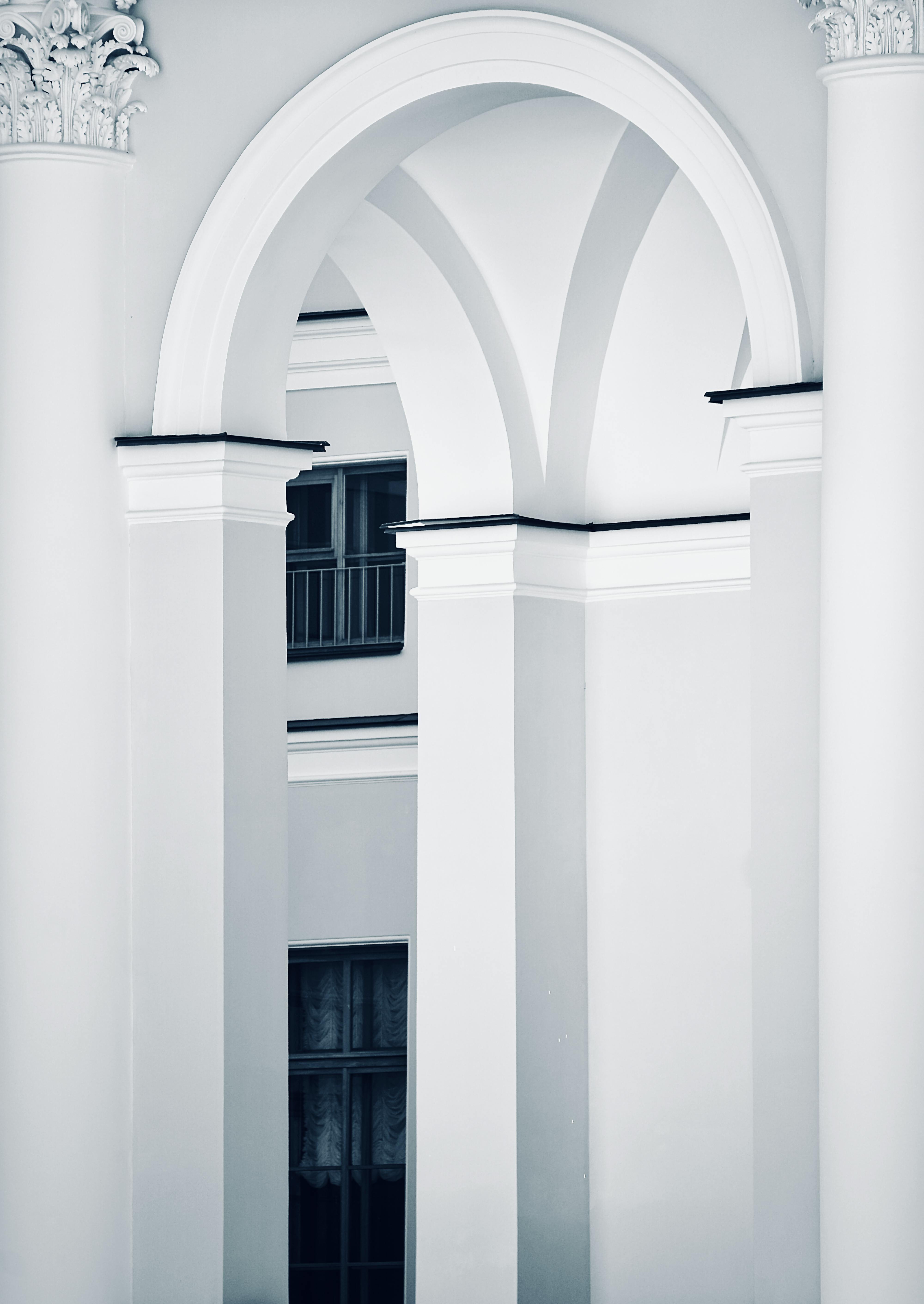 4,000+ Best Columns Photos · 100% Free Download · Pexels Stock Photos