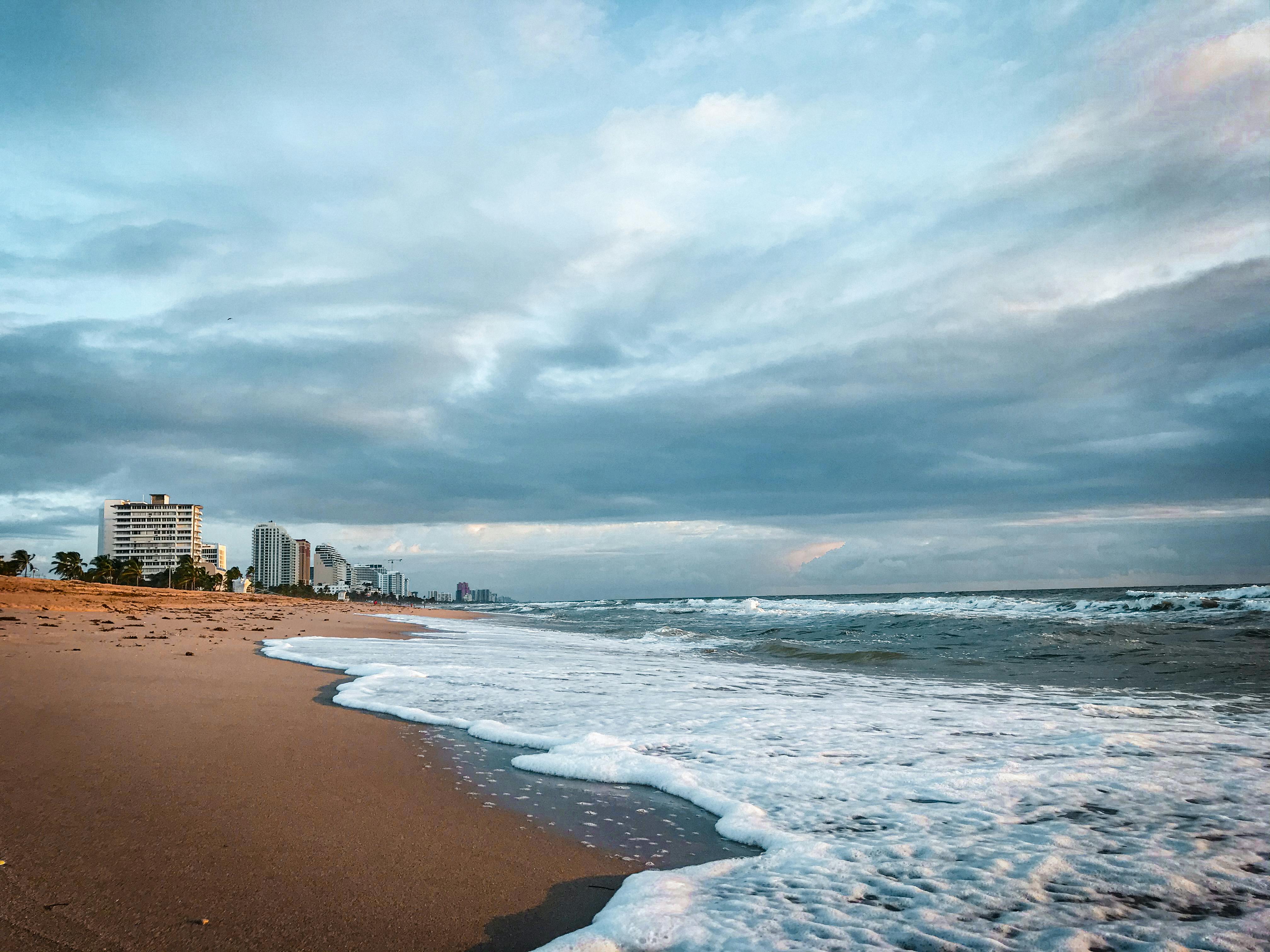 MM - Beach Scenes 17 Photos & Videos Collected by Mamugnaon