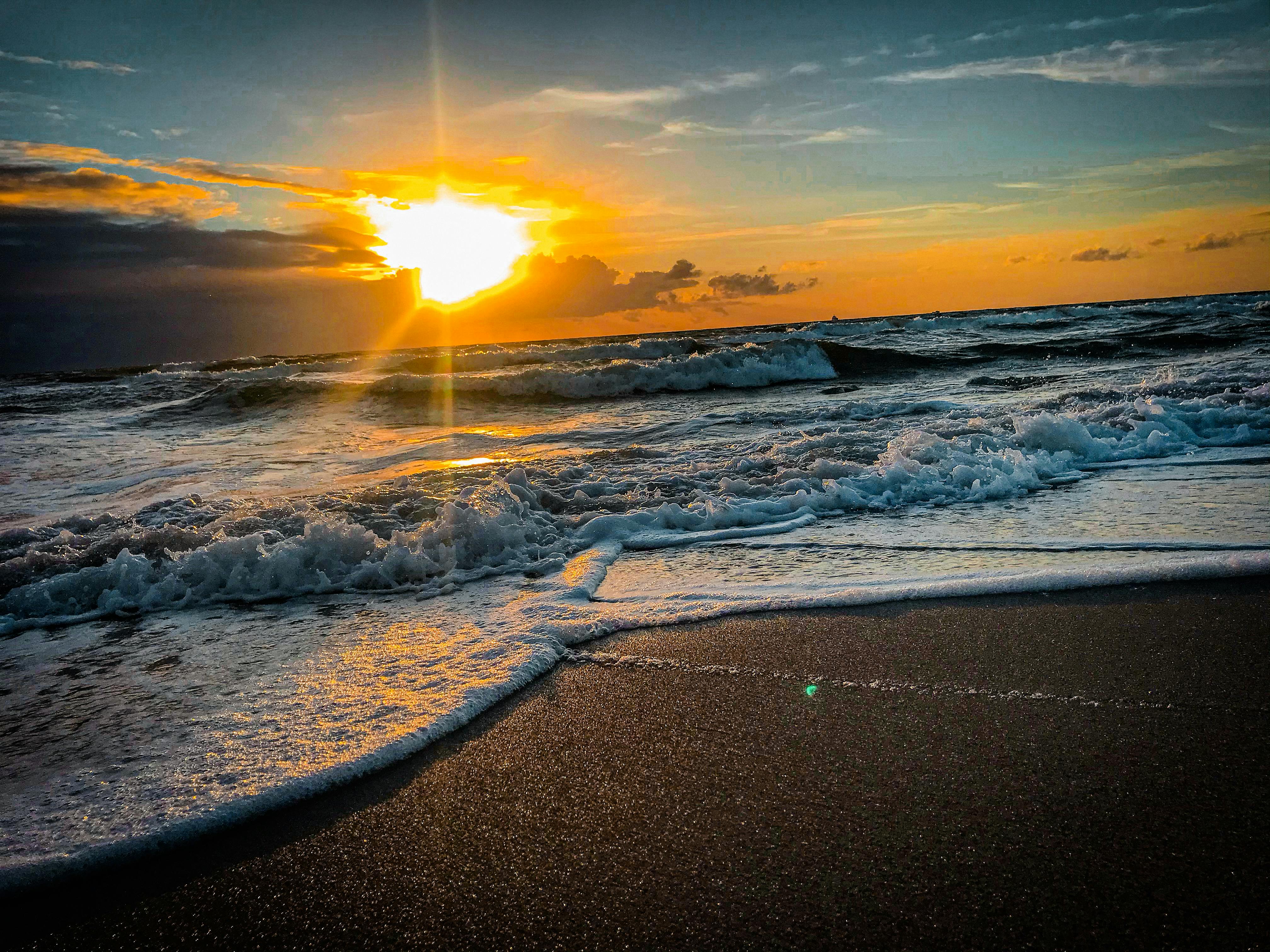 MM - Beach Scenes 17 Photos & Videos Collected by Mamugnaon