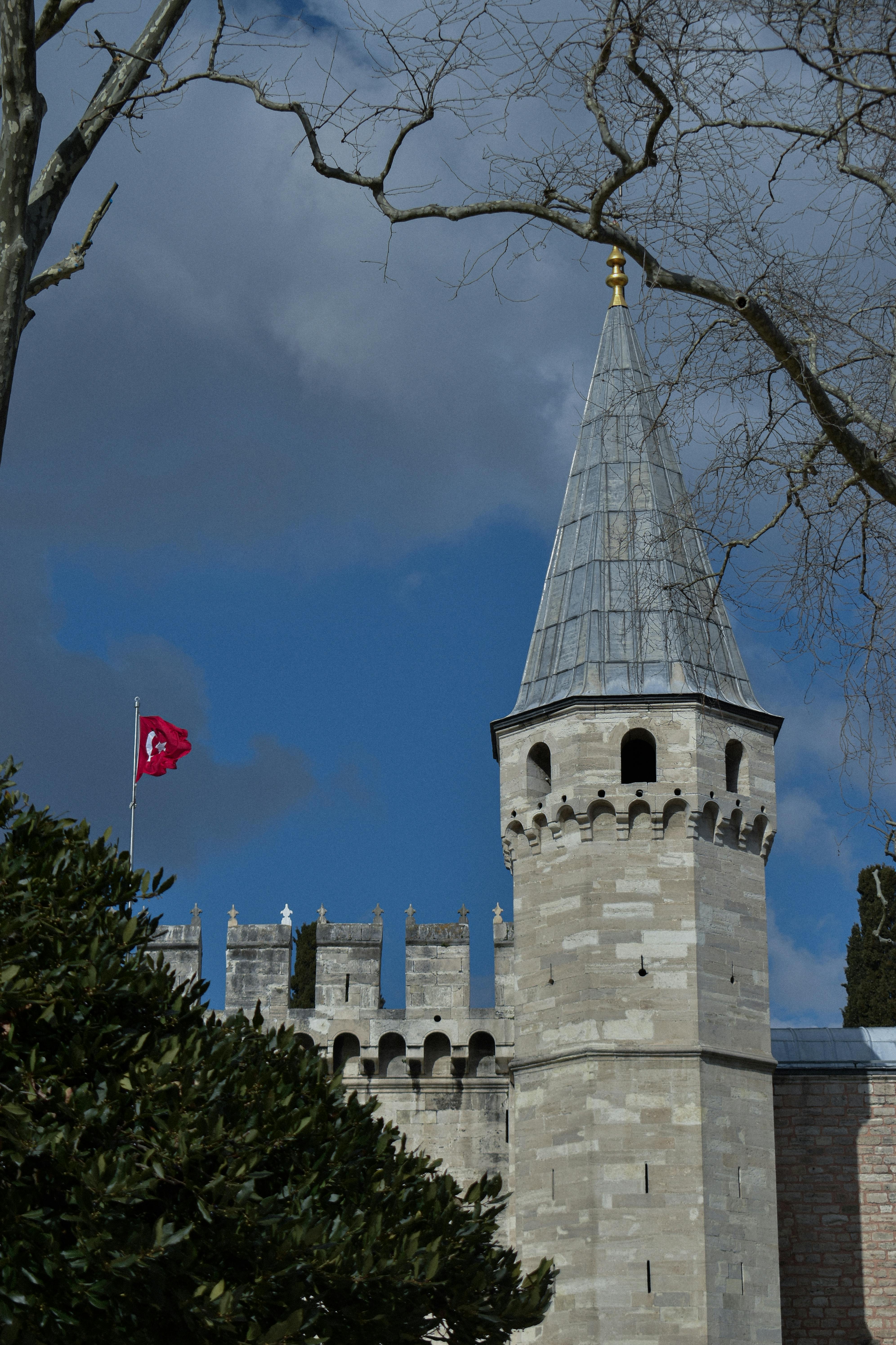 Flag on Top of Topkapi Palace Museum in Turkey · Free Stock Photo