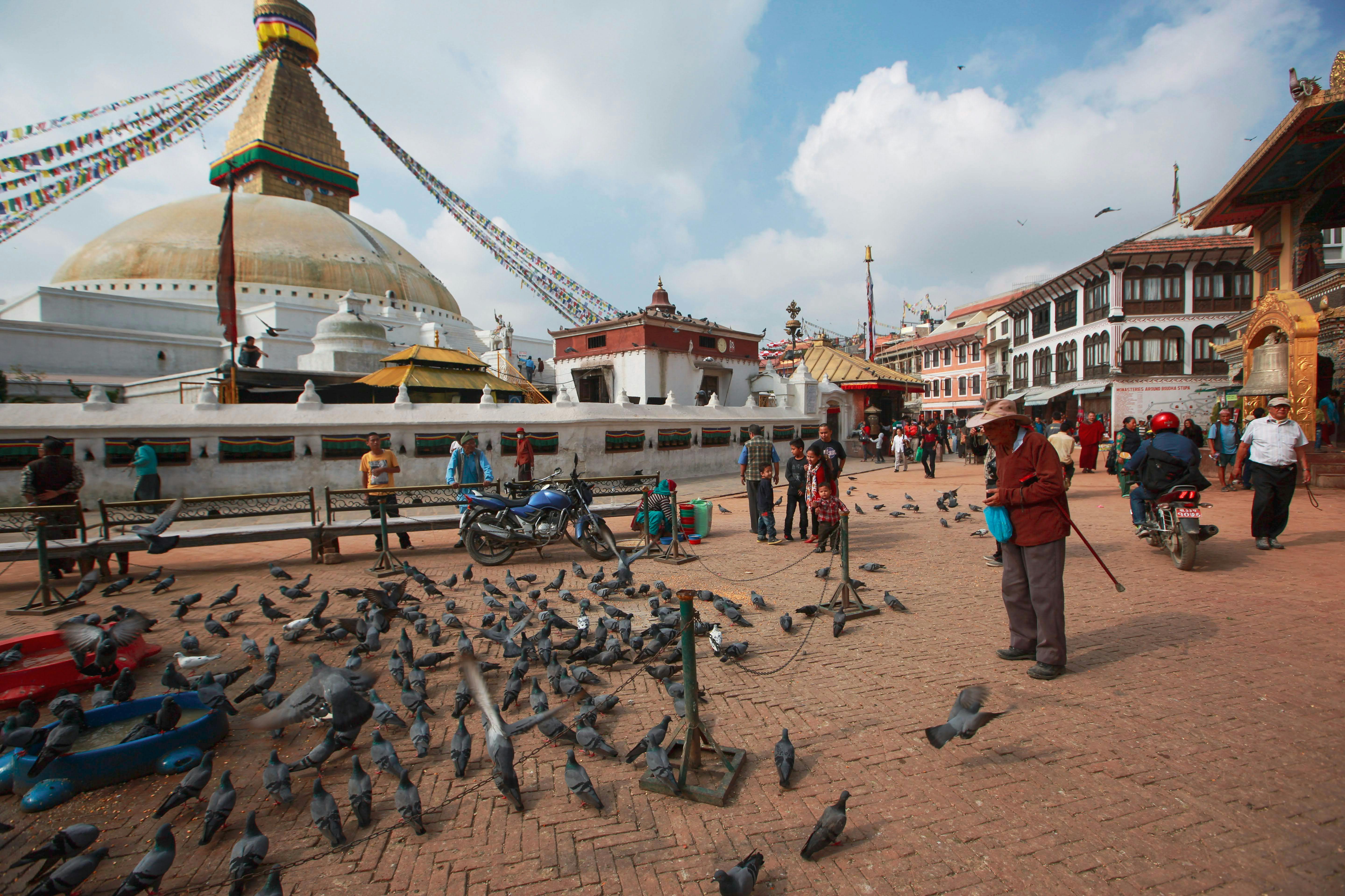 Photo of a Modern Building · Free Stock Photo