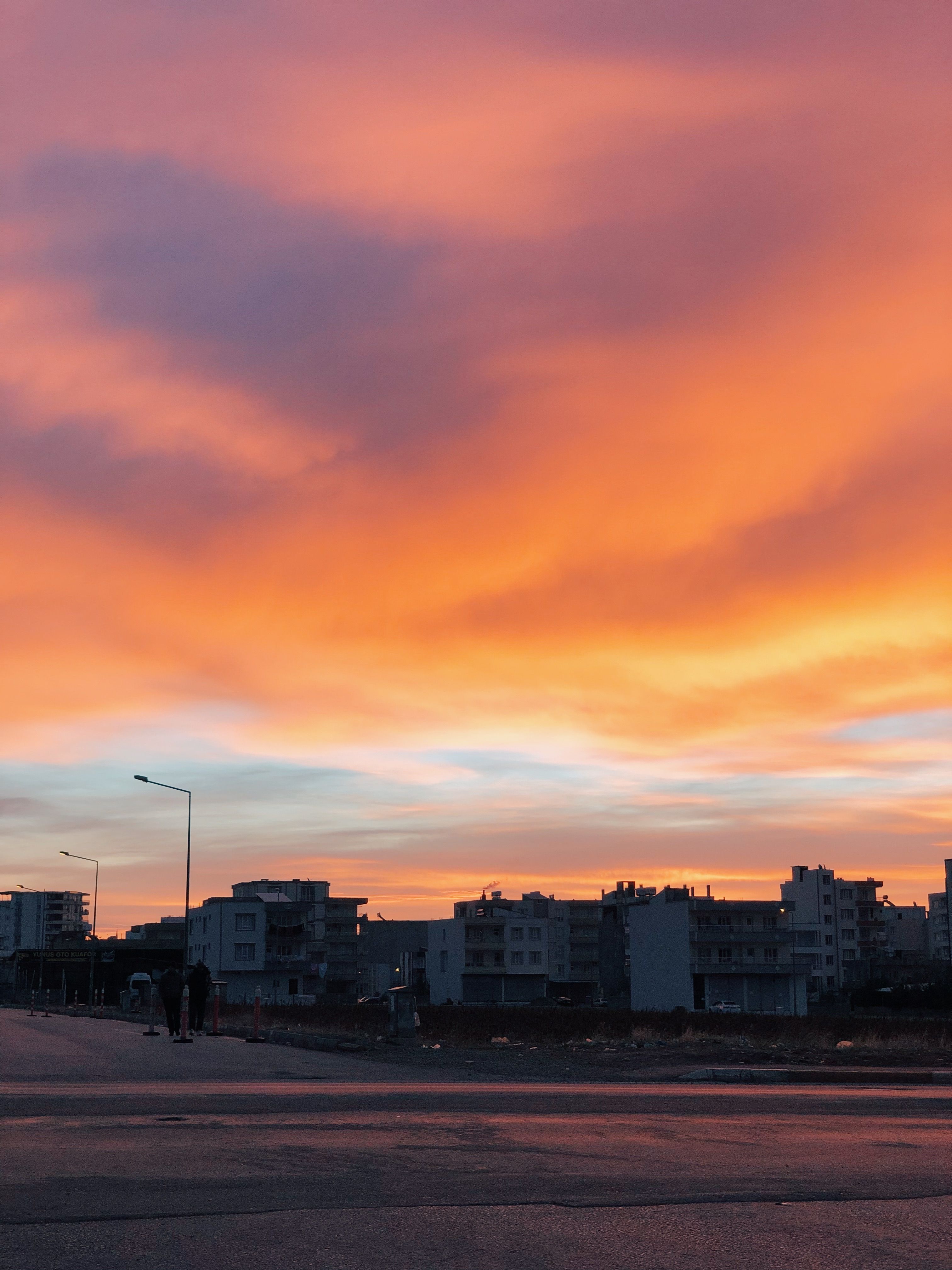 Orange Sky over Buildings · Free Stock Photo