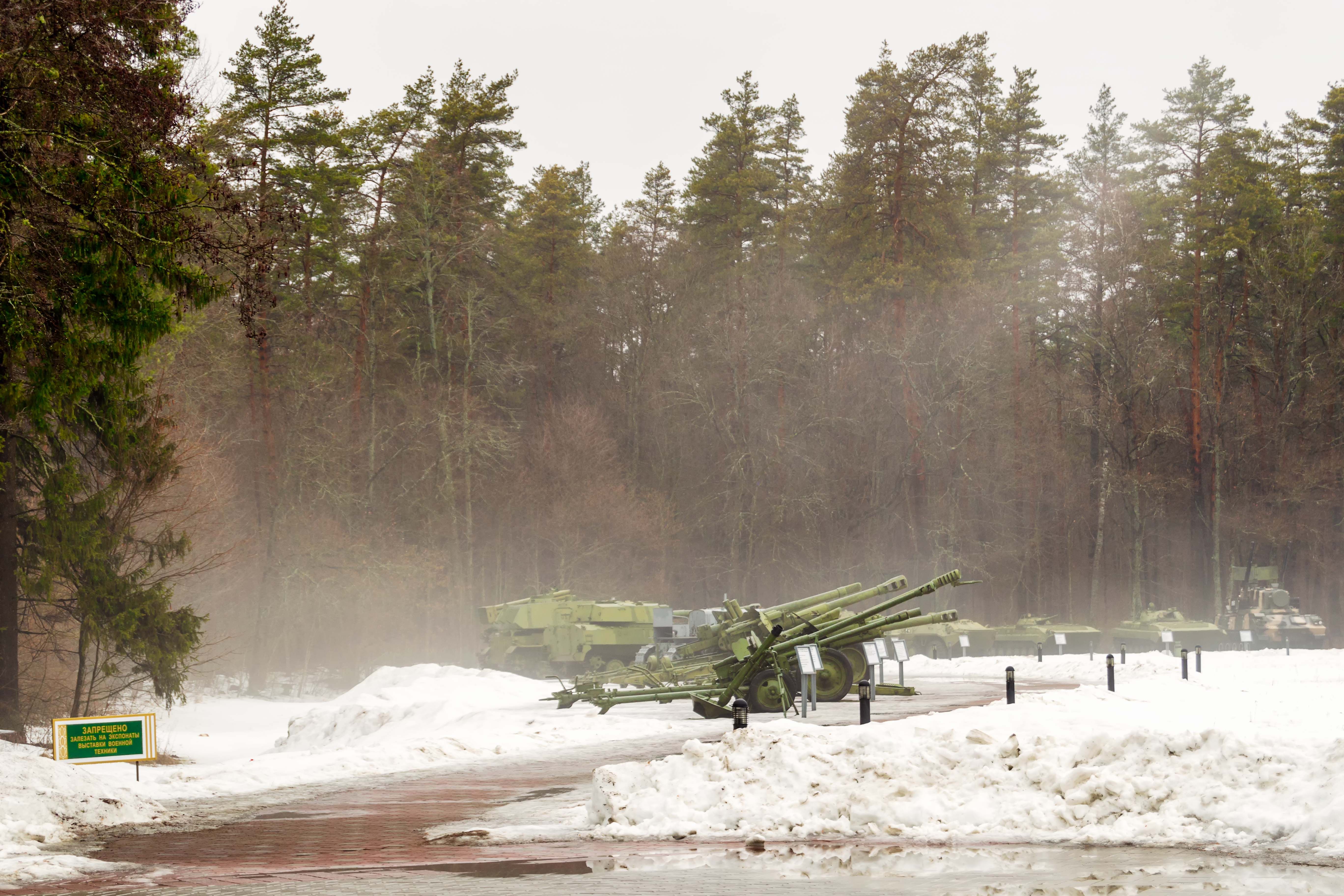 Military Snow Photos, Download The BEST Free Military Snow Stock Photos ...