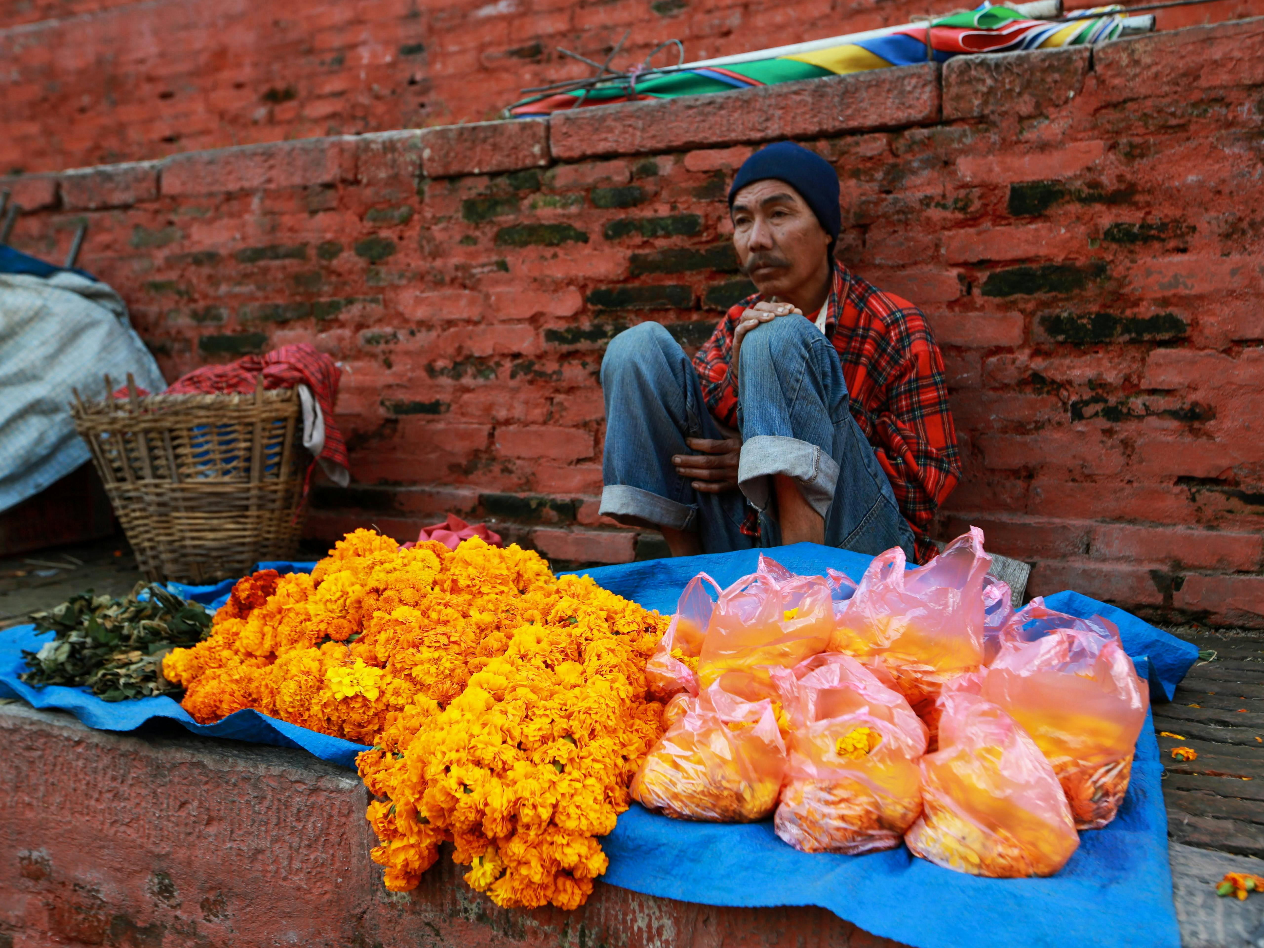 Man Selling Corn from Stand at Night · Free Stock Photo