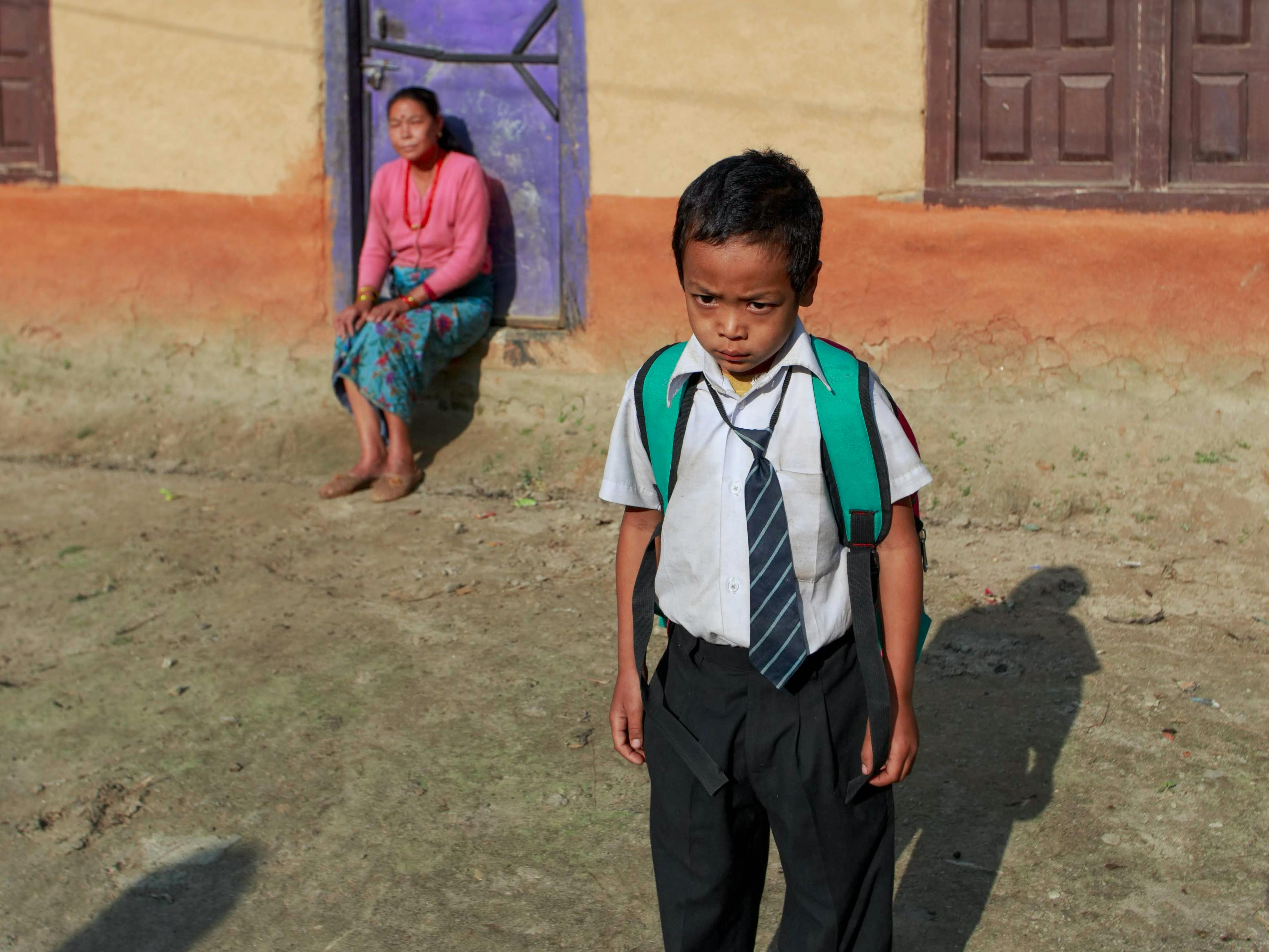Kids Sitting Close to Each Other · Free Stock Photo