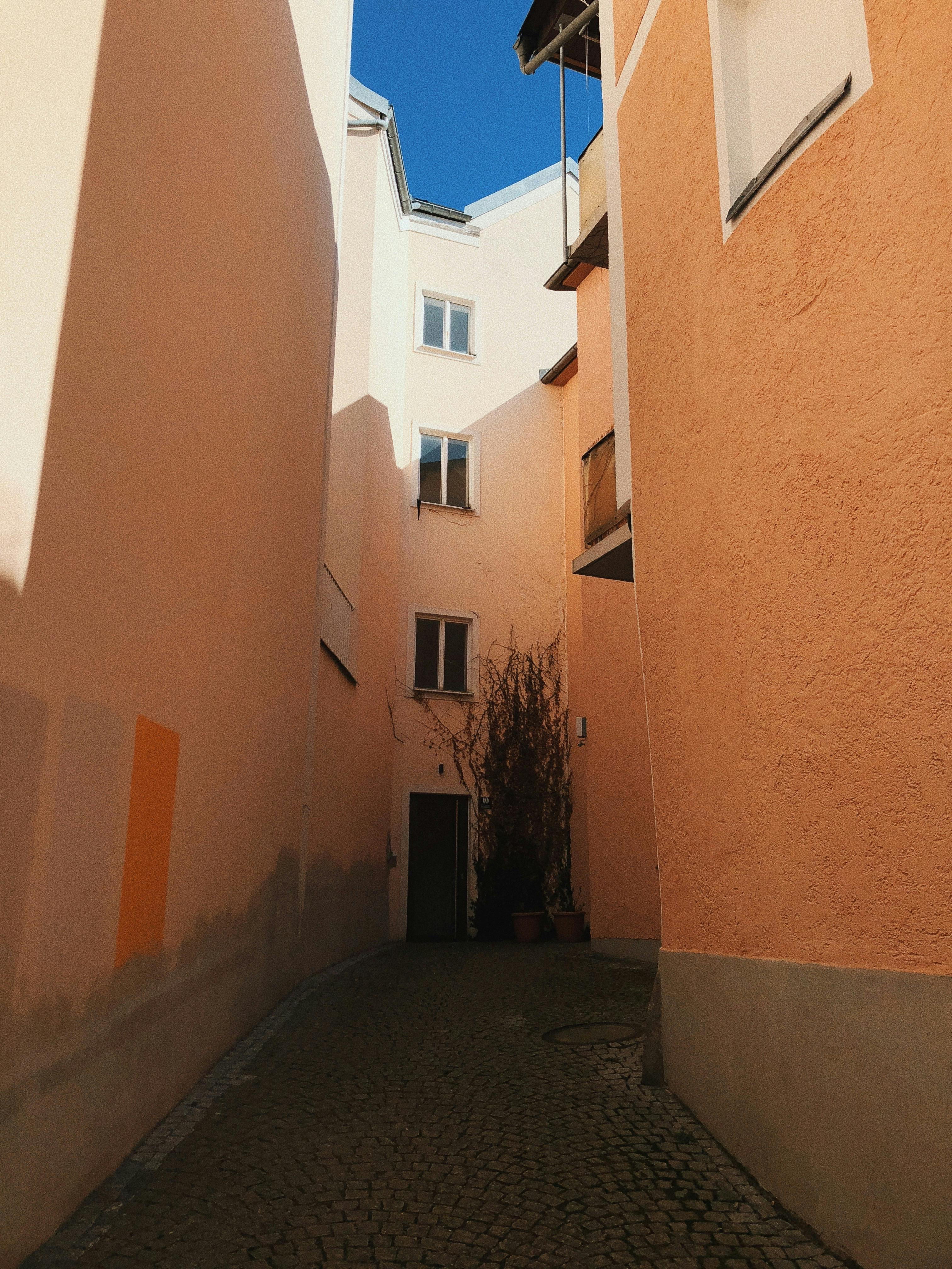 Colorful Houses in an Inclined Street · Free Stock Photo