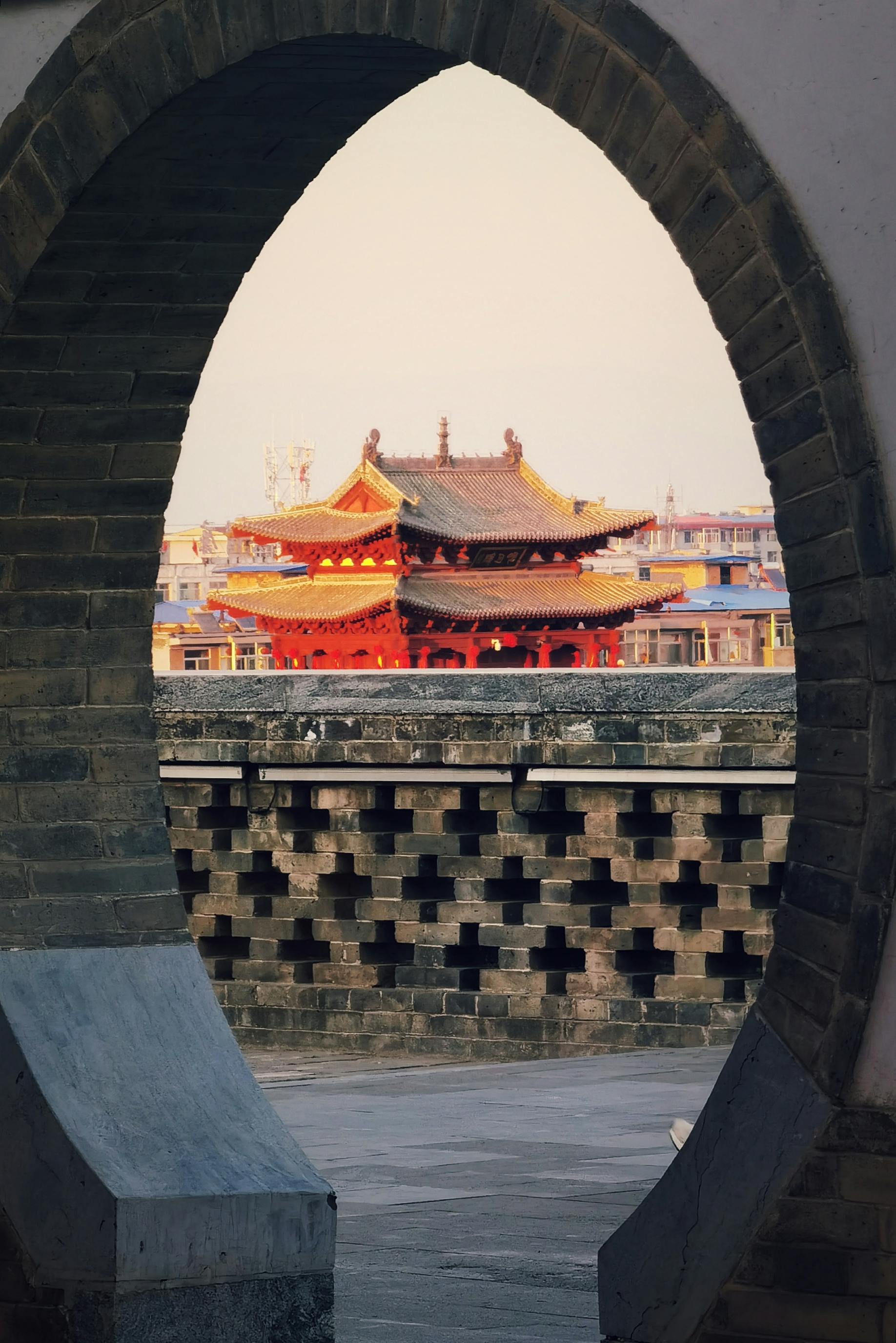 Temple Building behind Gate · Free Stock Photo