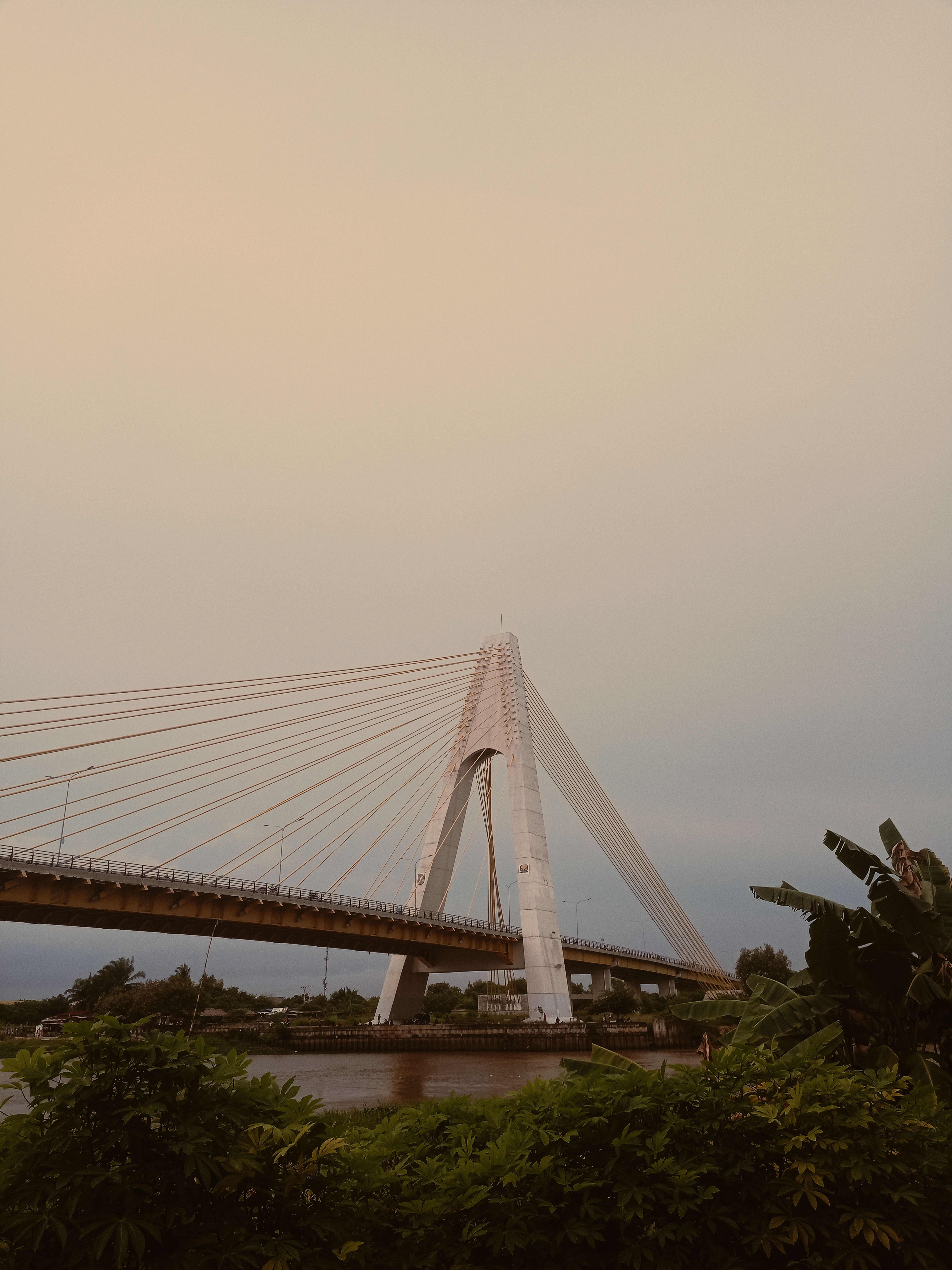 Red Extension Bridge · Free Stock Photo
