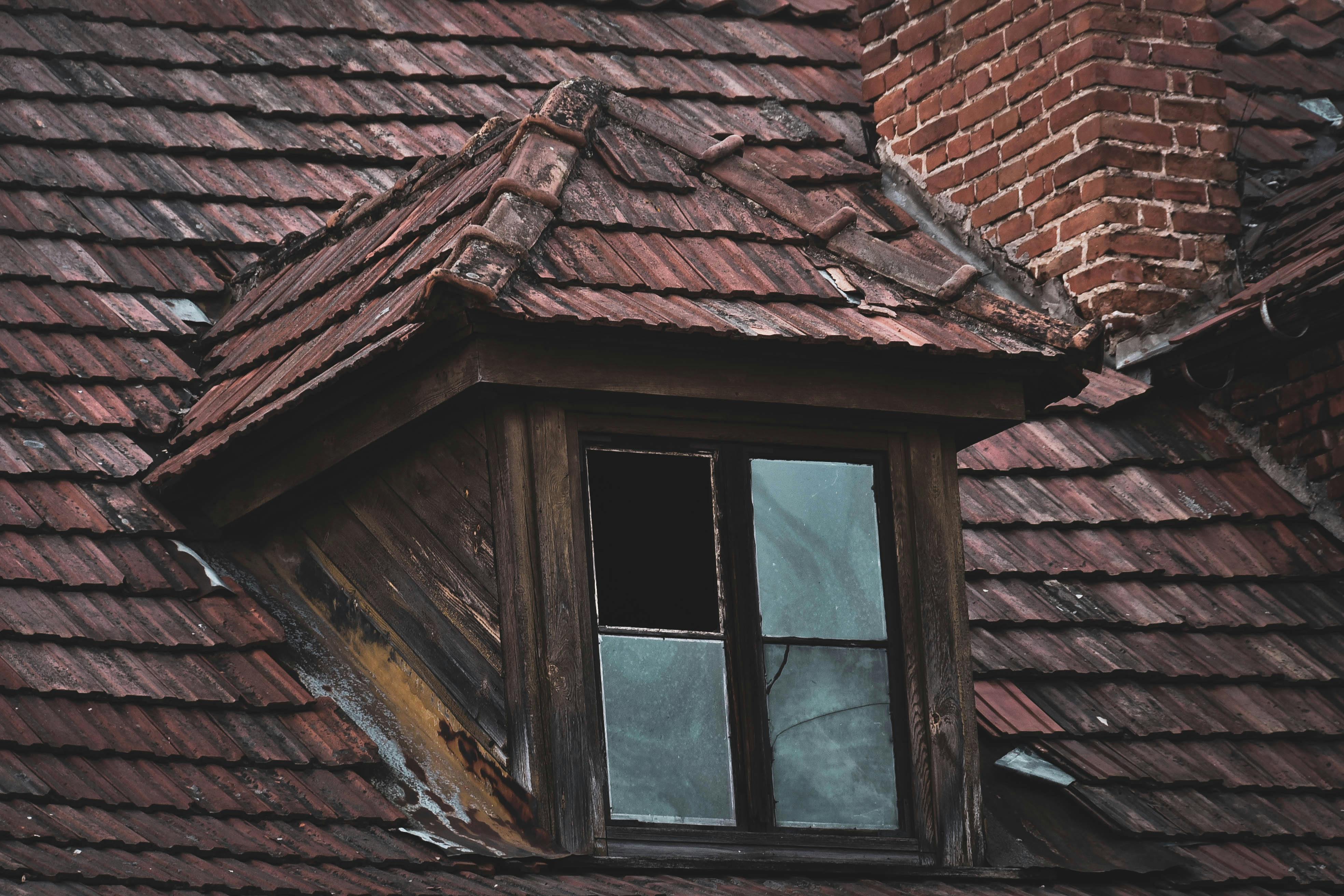 Abandoned House Rooftop · Free Stock Photo