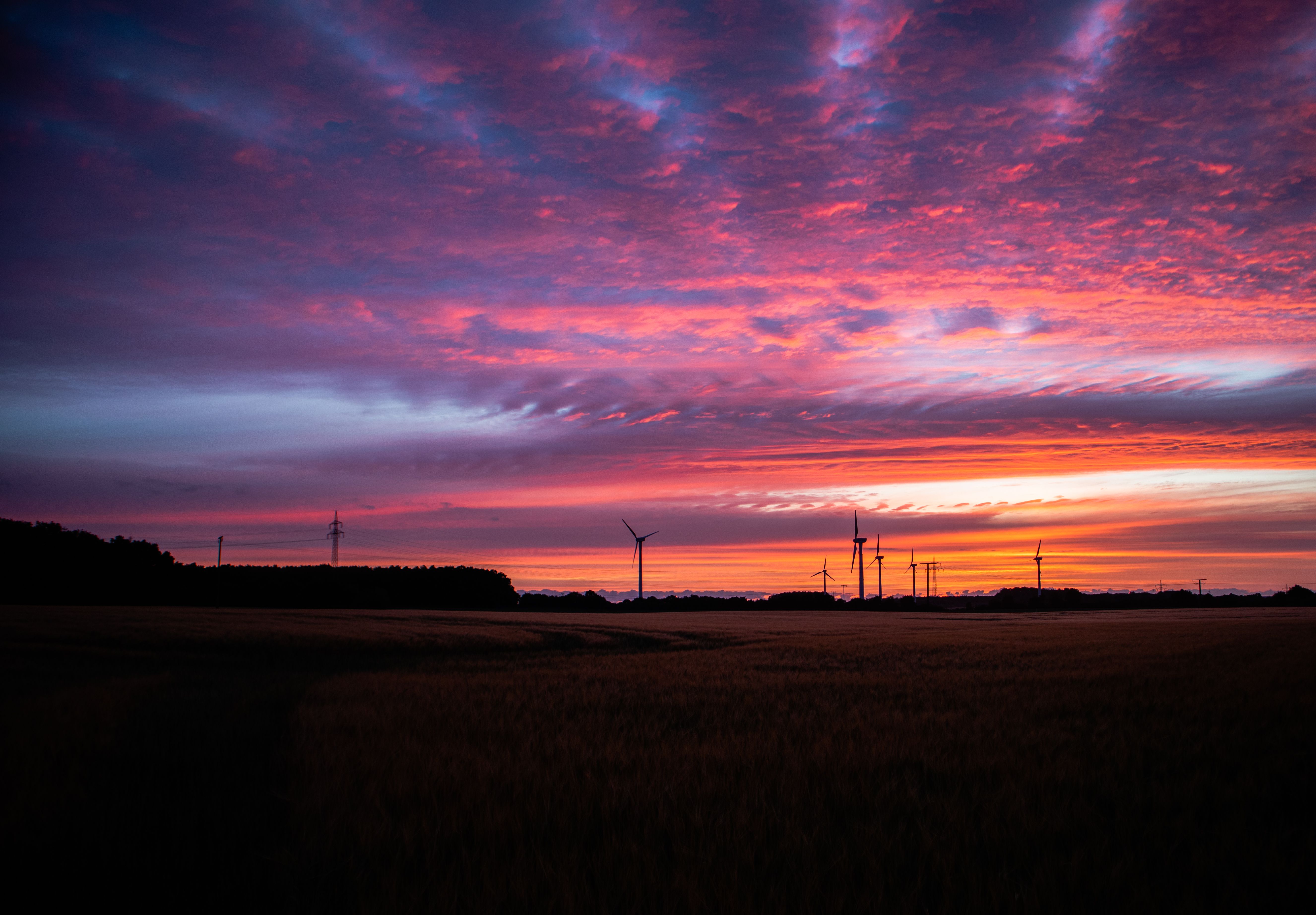 Sky During Sunset · Free Stock Photo