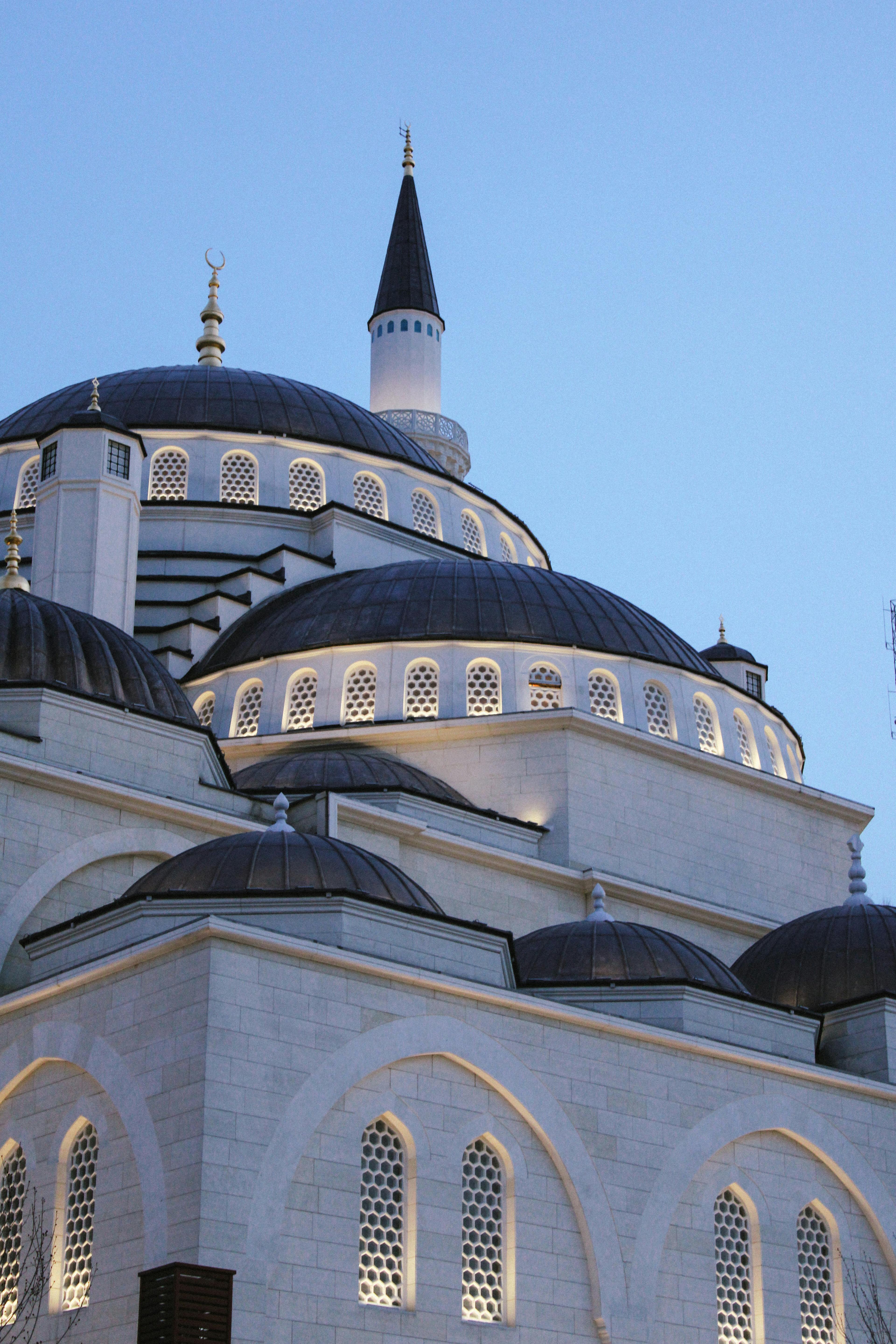 Photo of an Illuminated Mosque · Free Stock Photo