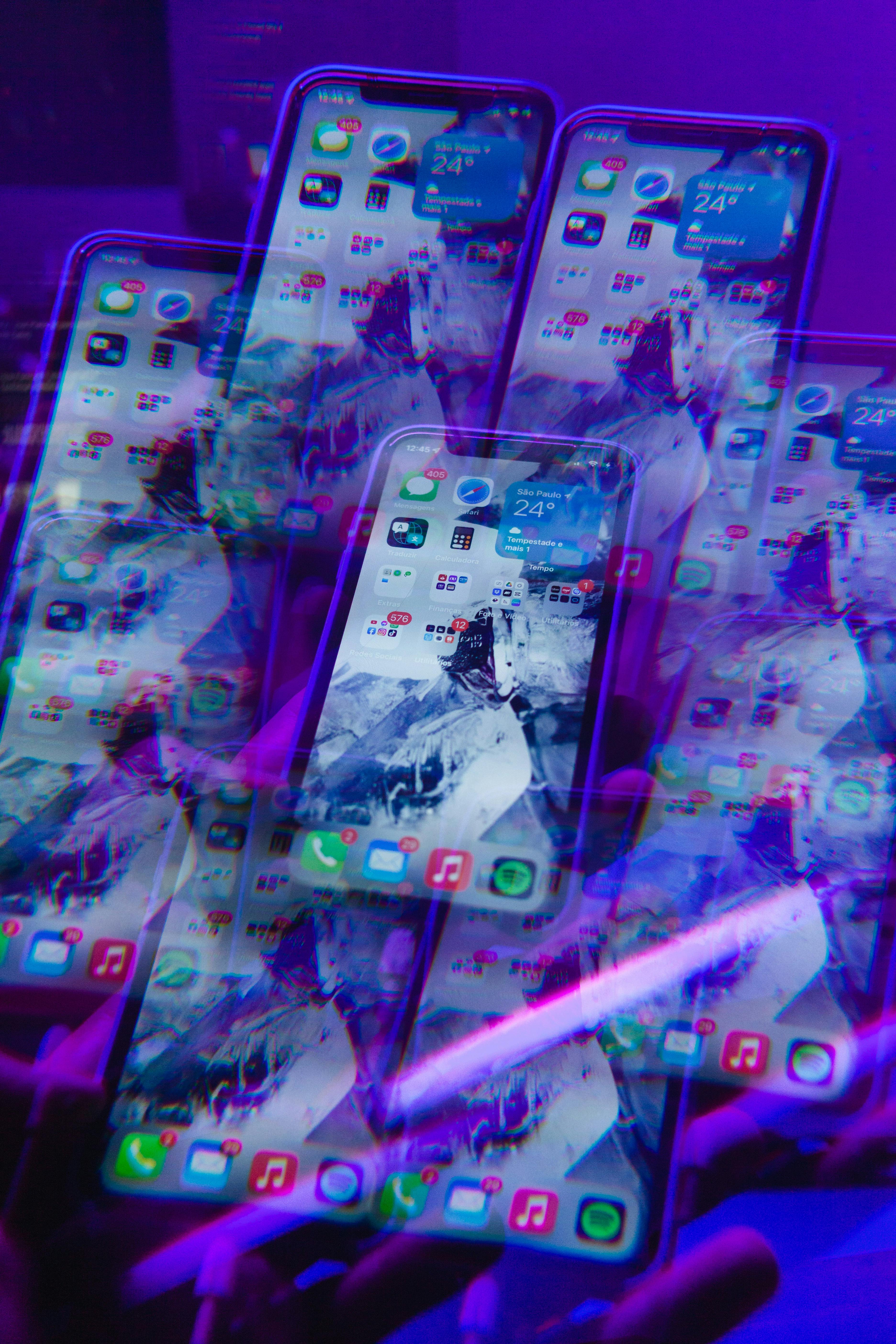 Close-up Photo of Mobile Phone · Free Stock Photo