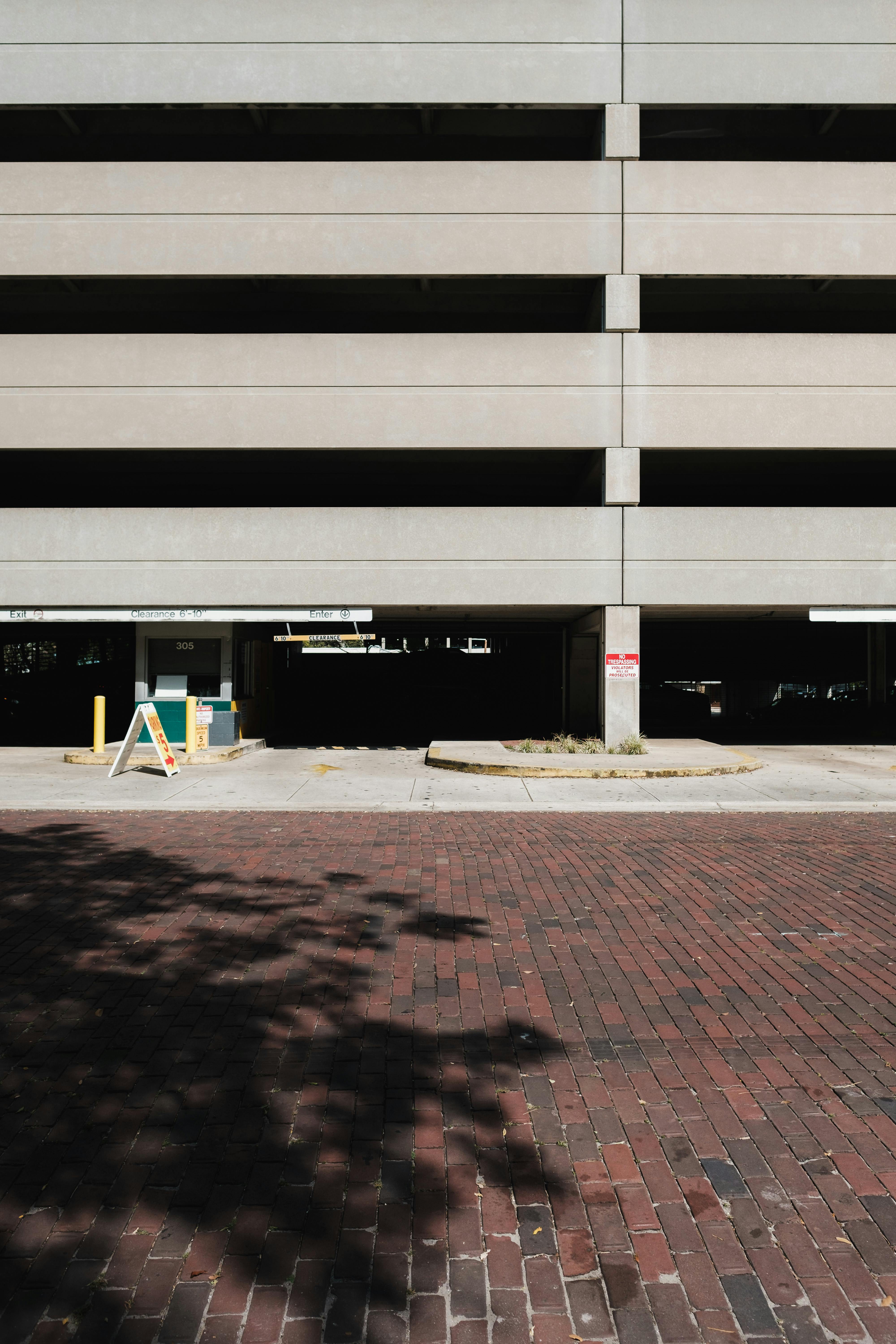 70,000+ Best Parking Garage Photos · 100% Free Download · Pexels Stock ...