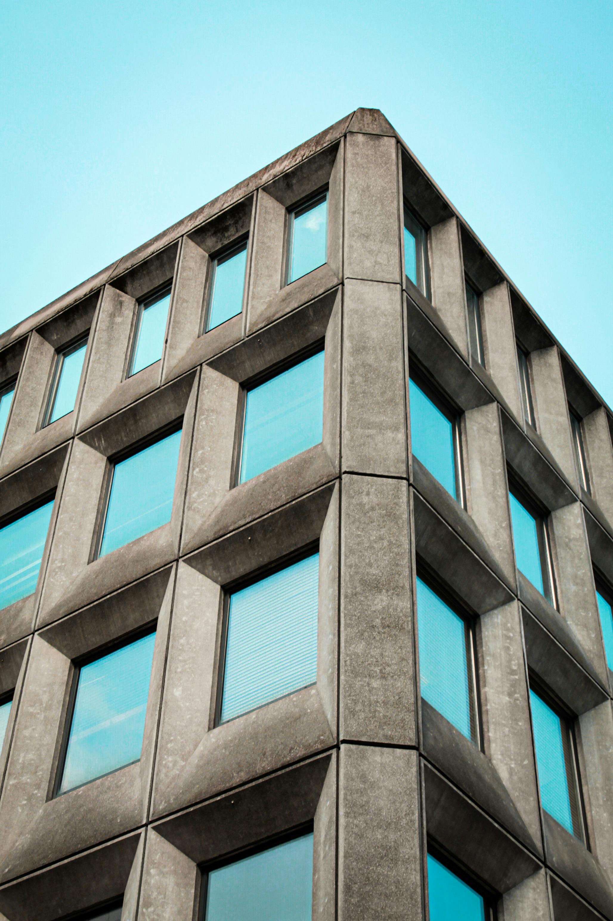Green and White Building · Free Stock Photo