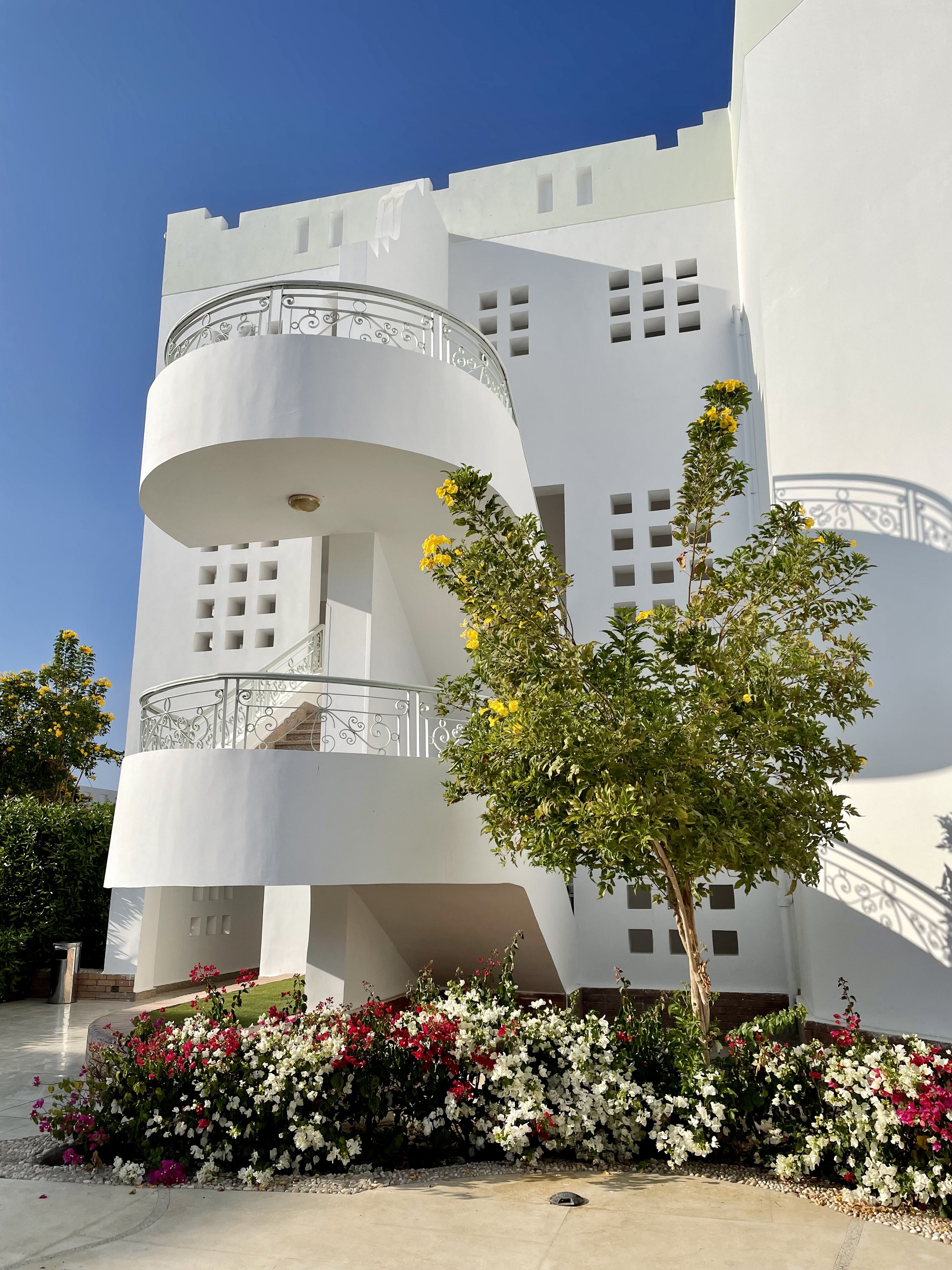 Multi Story Residence Photos, Download The BEST Free Multi Story ...