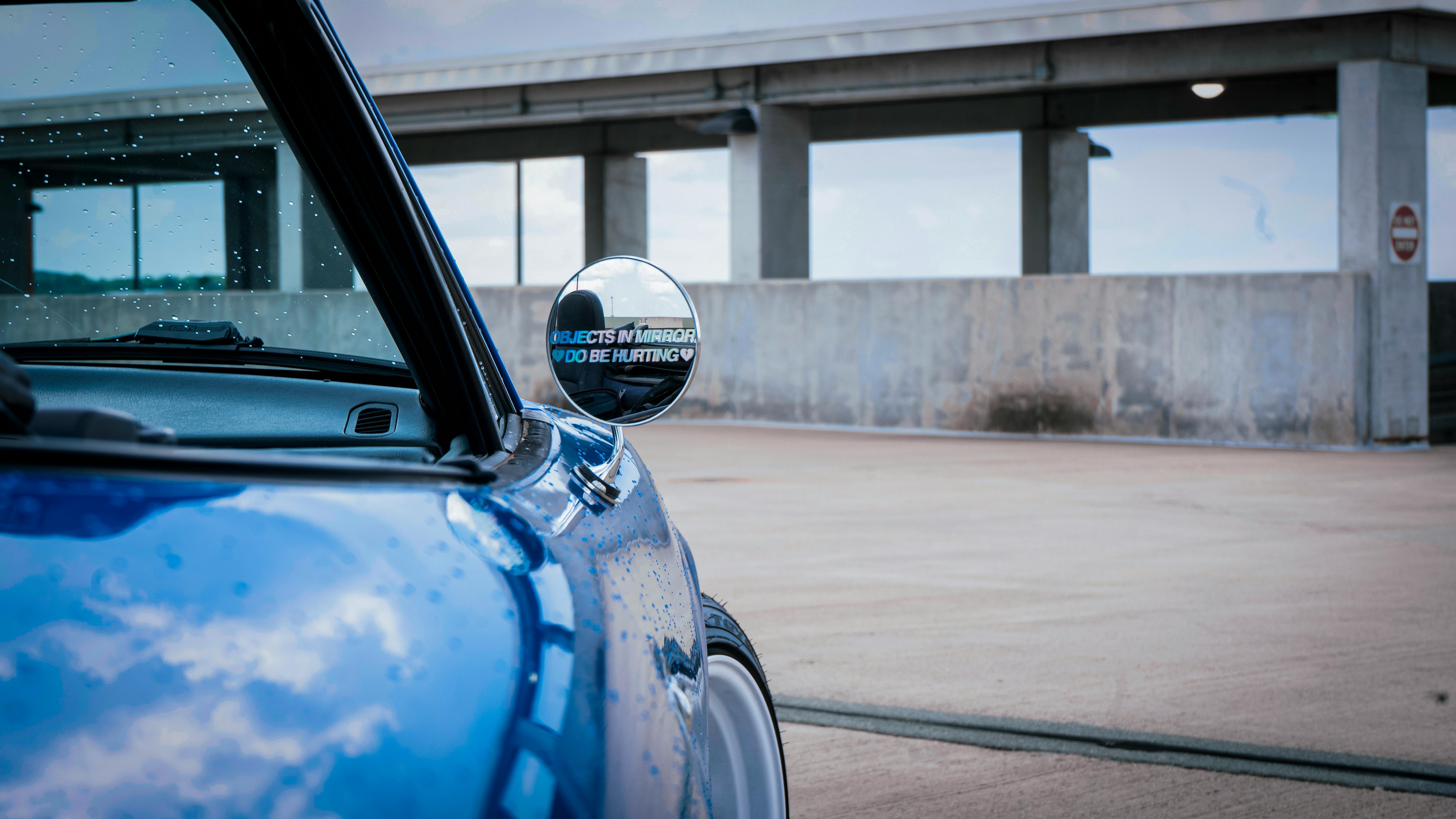 Shinny Blue Electric Car · Free Stock Photo