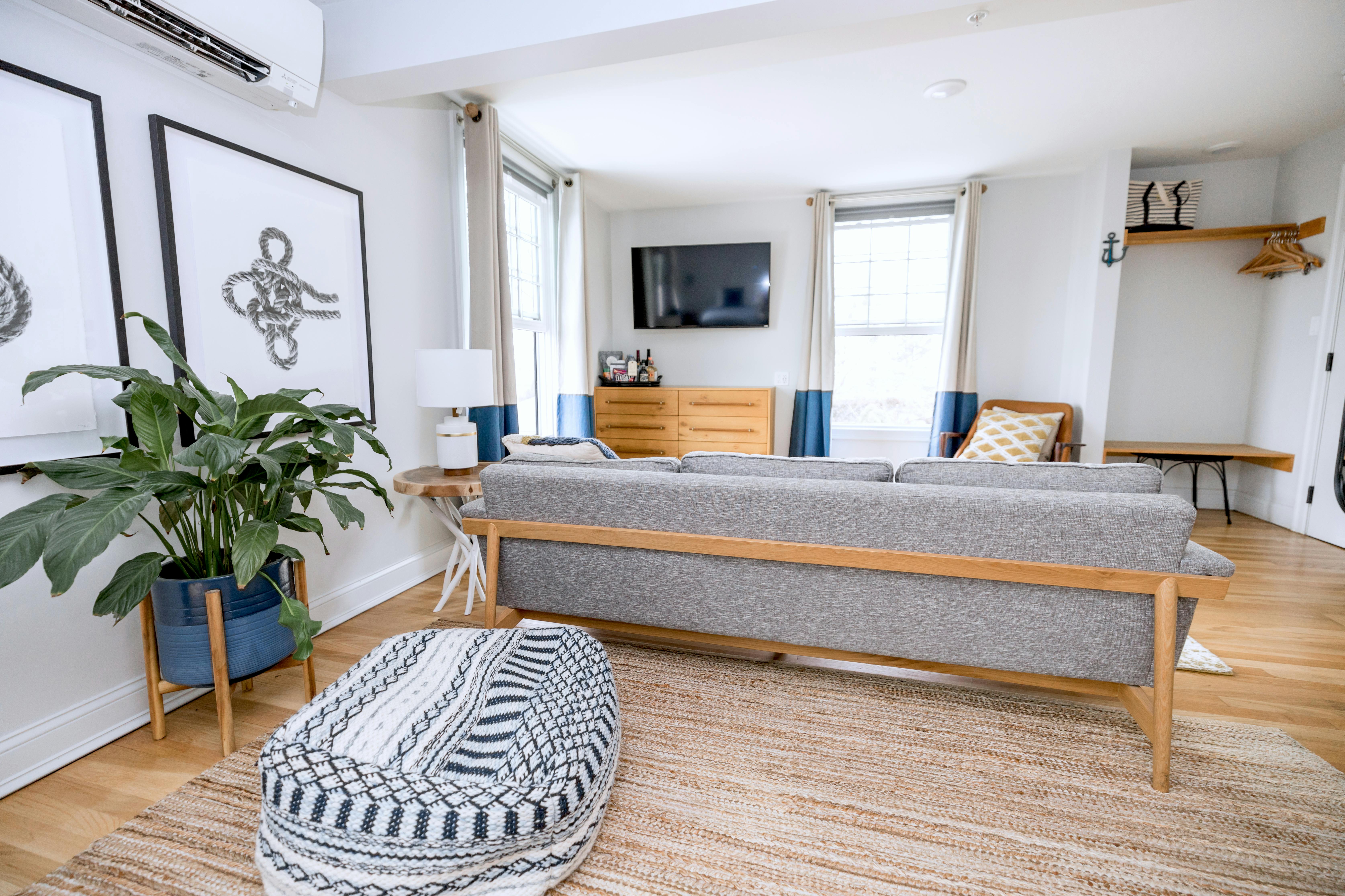 A White Cozy Living Room · Free Stock Photo