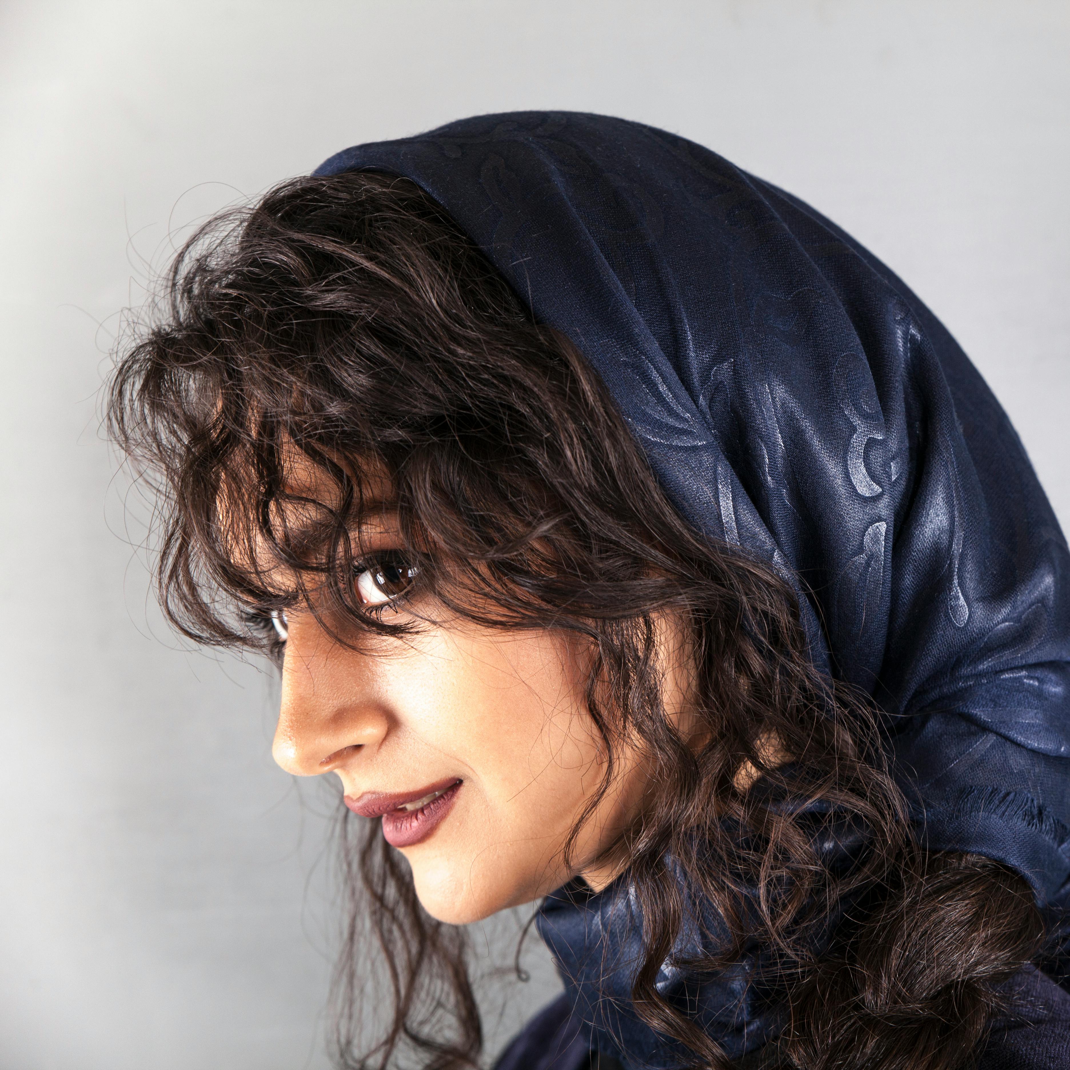 Woman in Black Headscarf in Close Up photography · Free Stock Photo