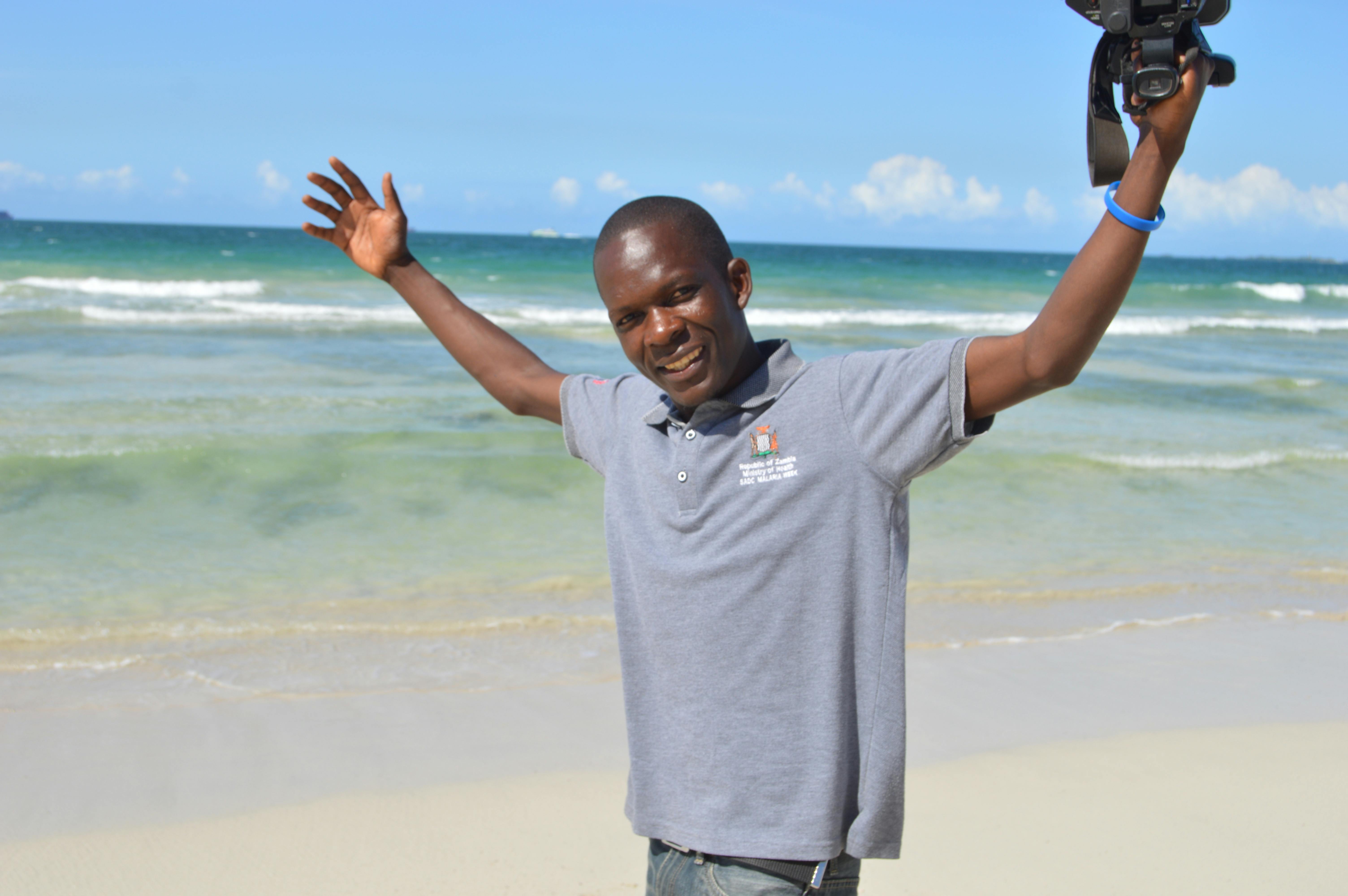 Aaron Mawere - 사진