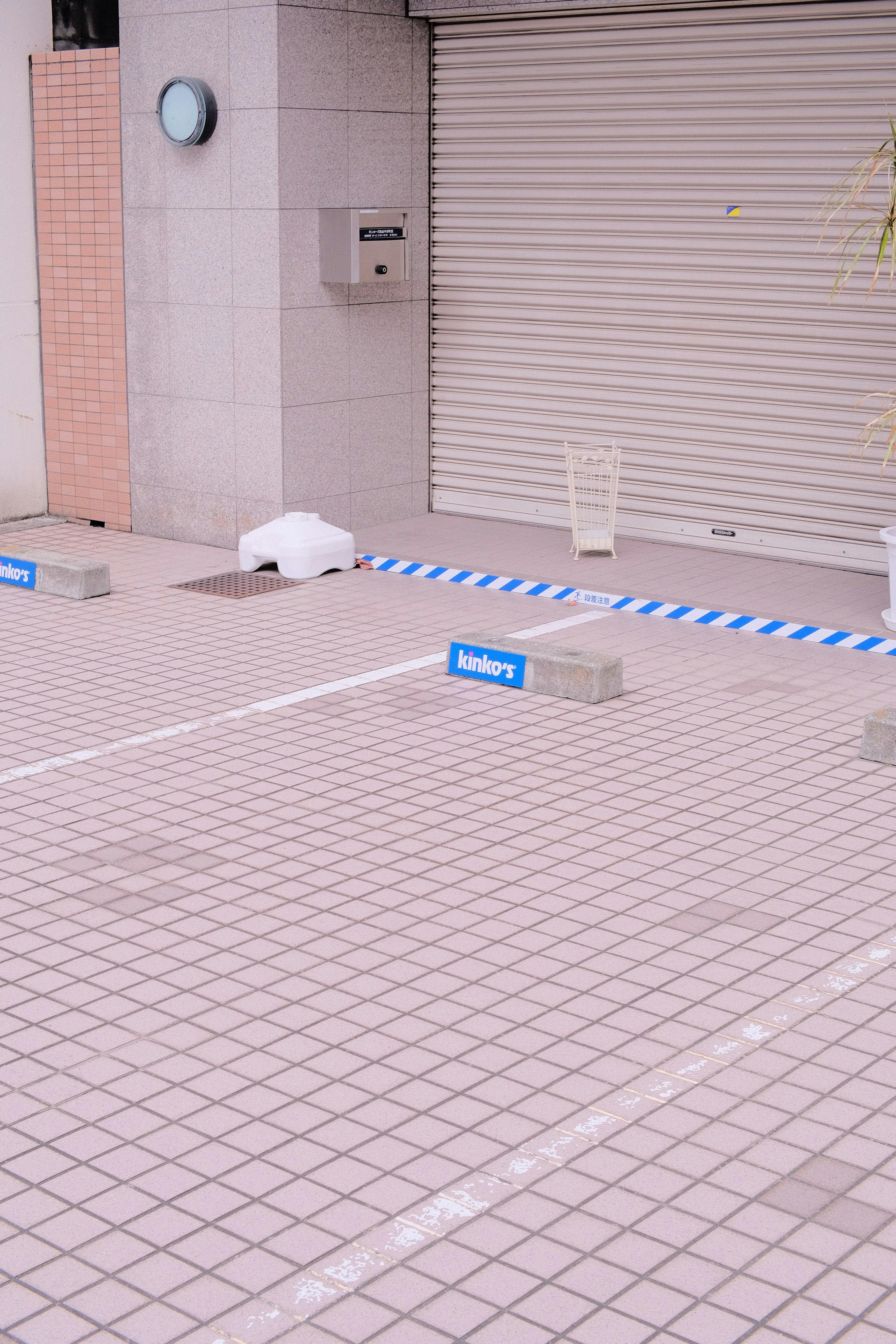 Parking Area outside a Building · Free Stock Photo