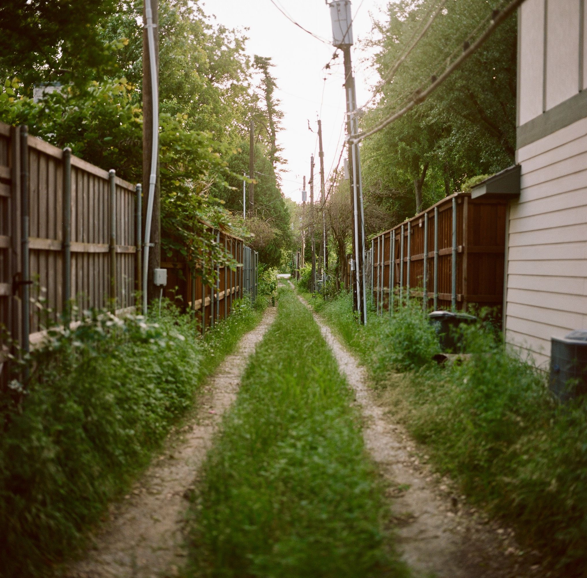 Path Through Houses Photos, Download The BEST Free Path Through Houses ...