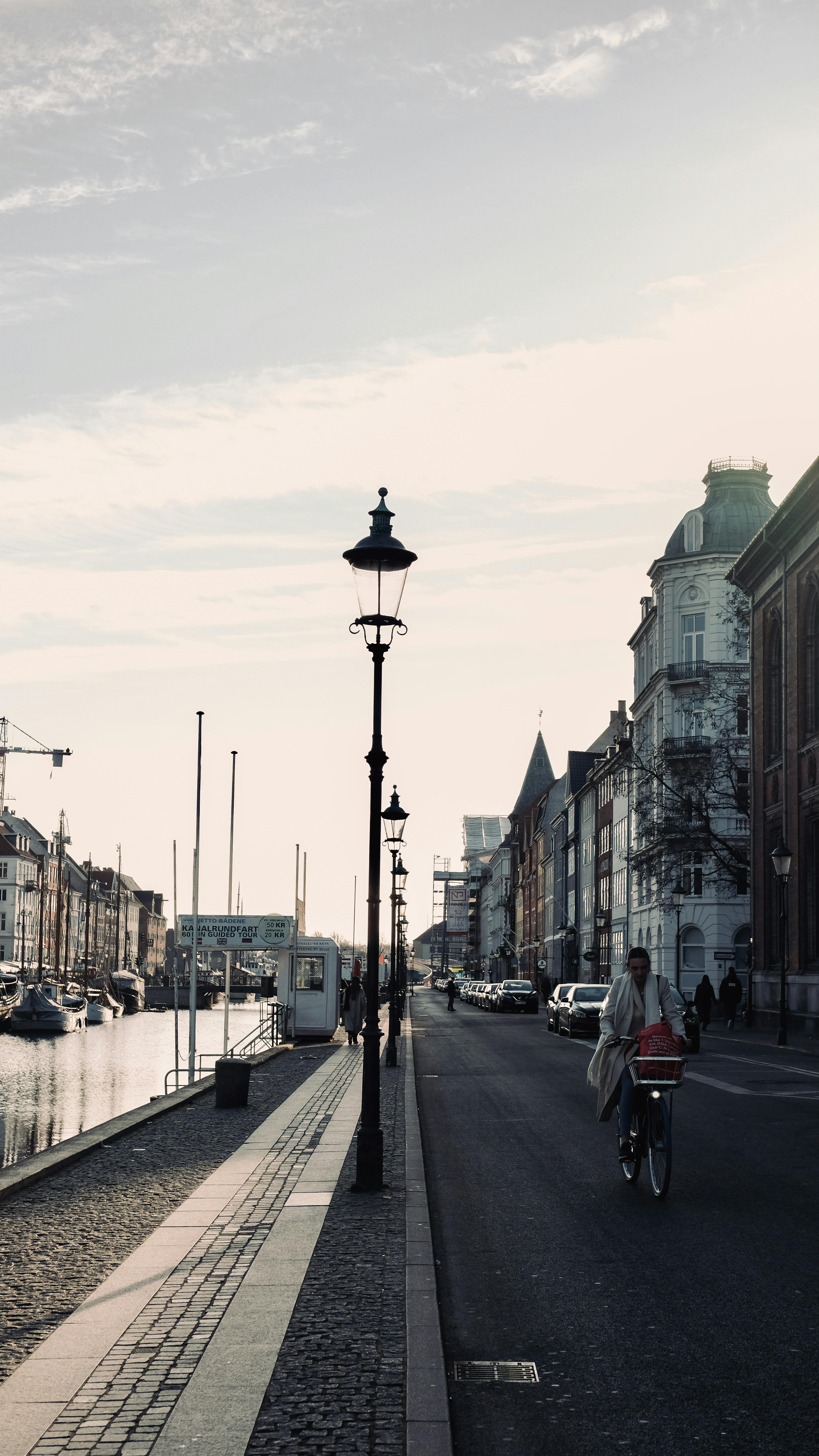 Situation Photos, Download The BEST Free Situation Stock Photos & HD Images