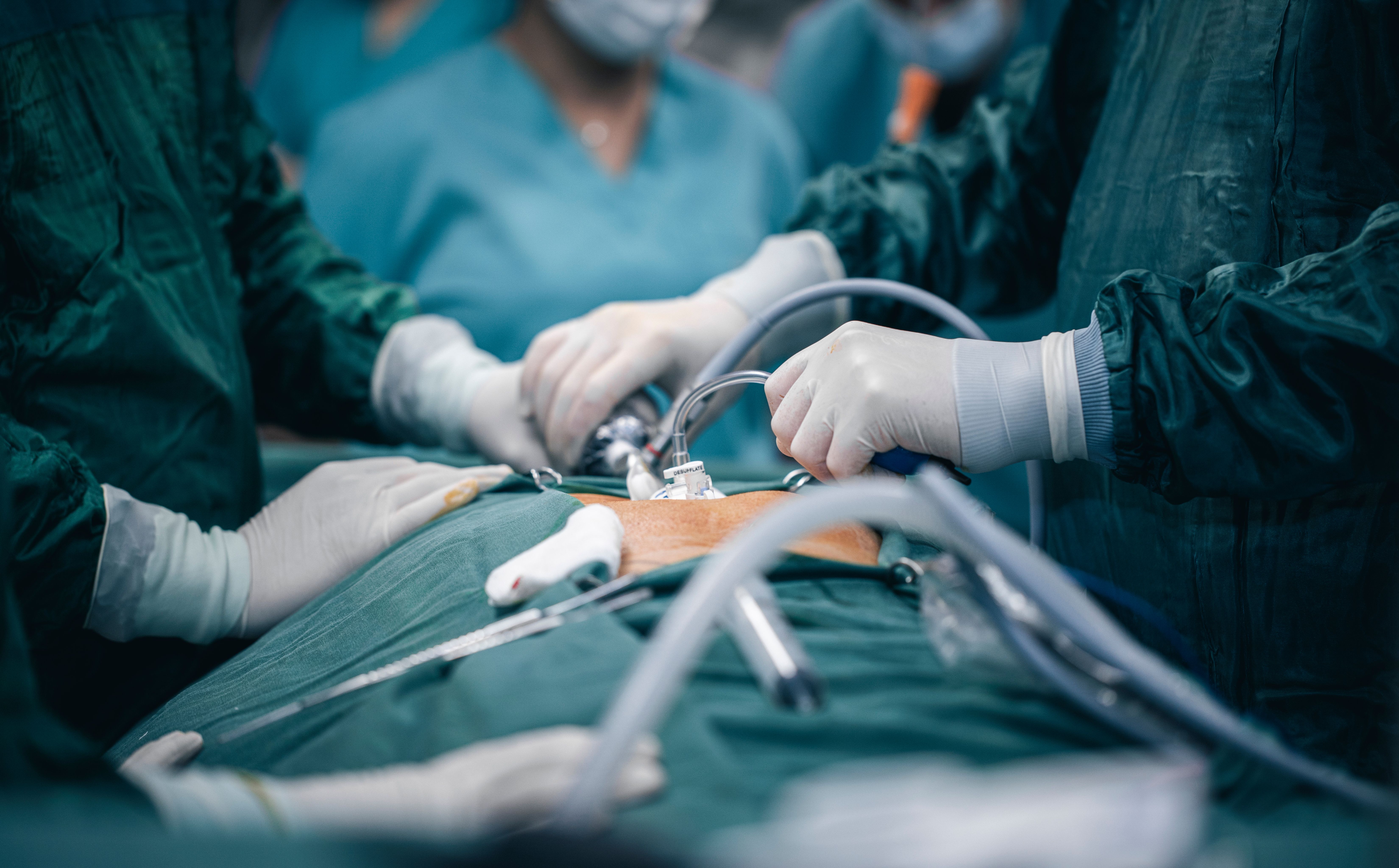 Doctors During Operation · Free Stock Photo