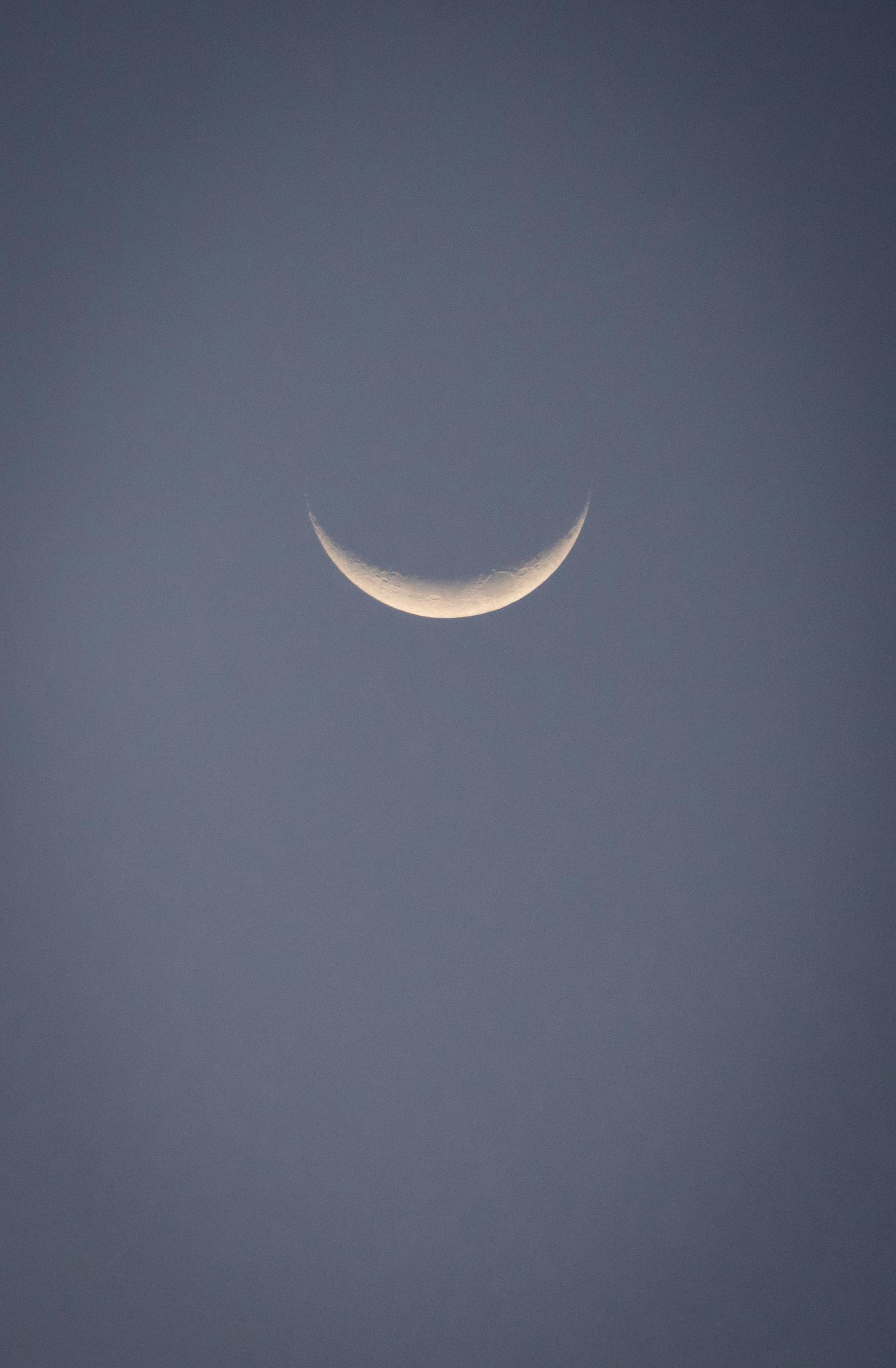 Shallow Focus Photography of Crescent Moon · Free Stock Photo